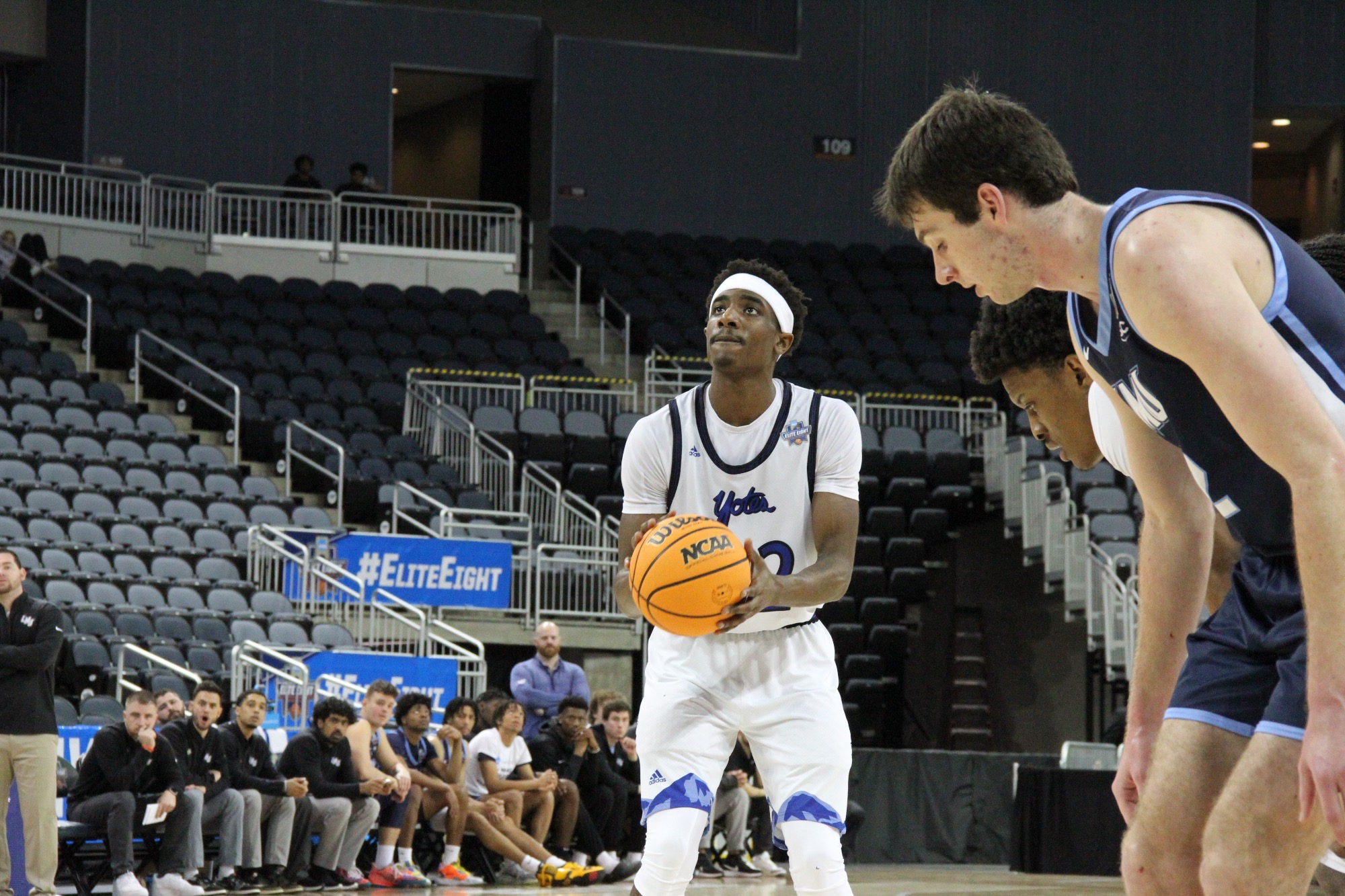 Darius Mickens - Men's Basketball - California State University of San ...
