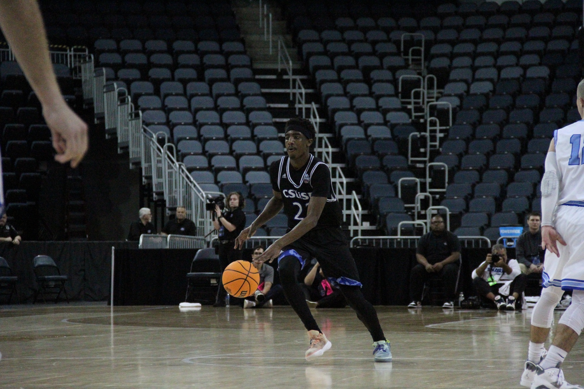 Darius Mickens - Men's Basketball - California State University of San ...