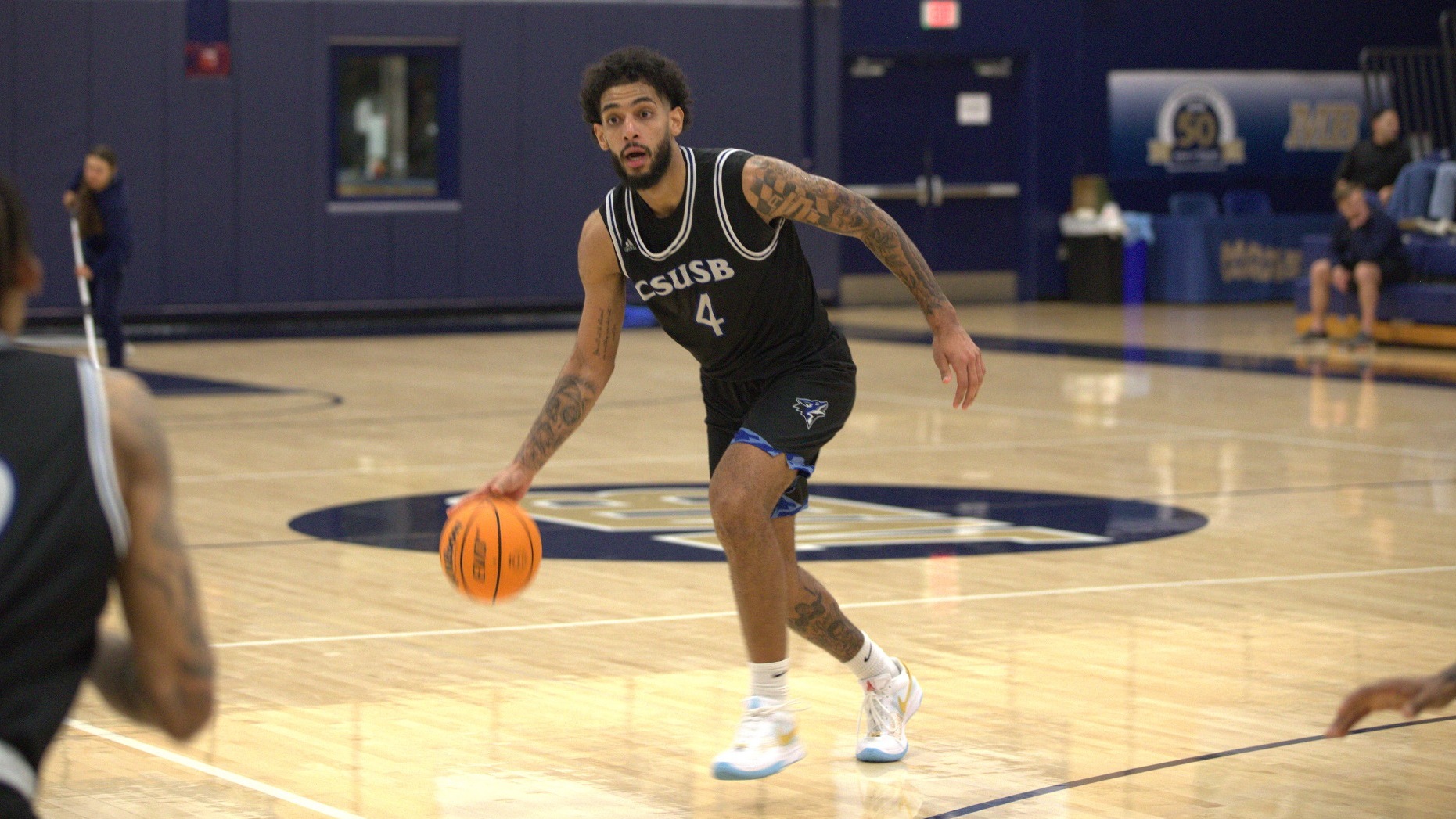 Robby Robinson - Men's Basketball - California State University of San ...