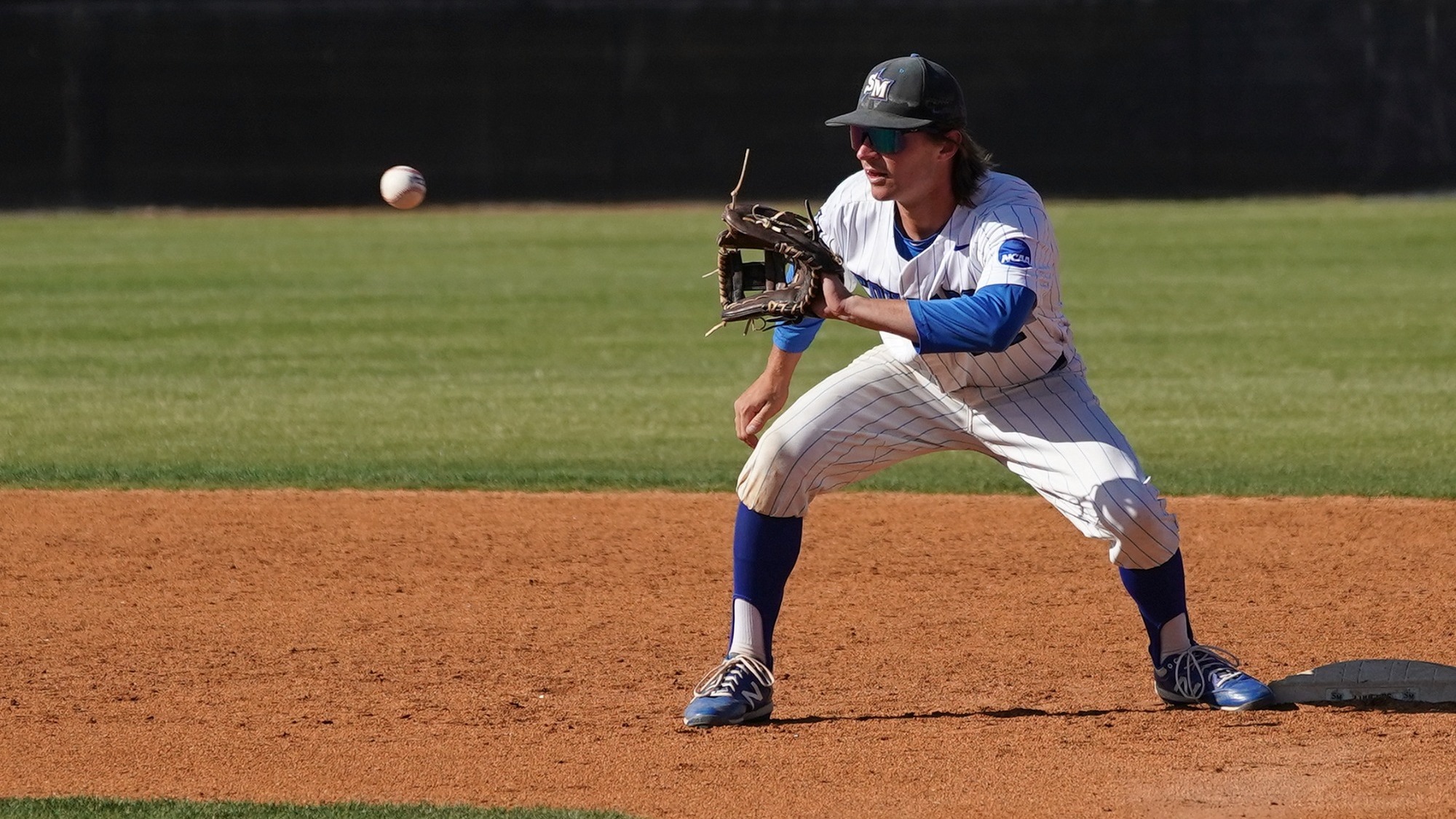 Cougars Open Series with 9-6 Win Over Yellowjackets - Cal State San ...