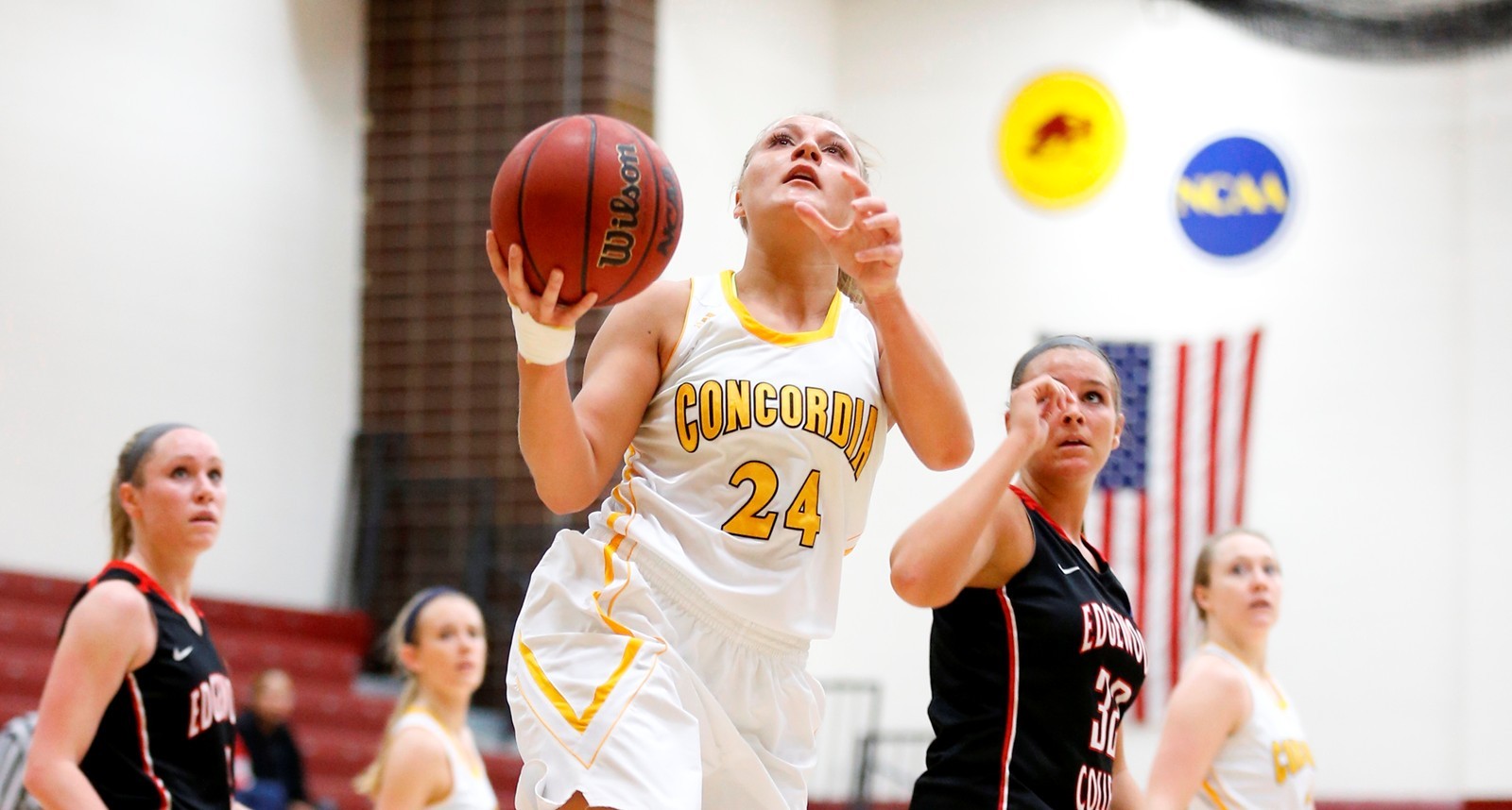Morgan Jahnke - Women's Basketball - Concordia University Chicago Athletics