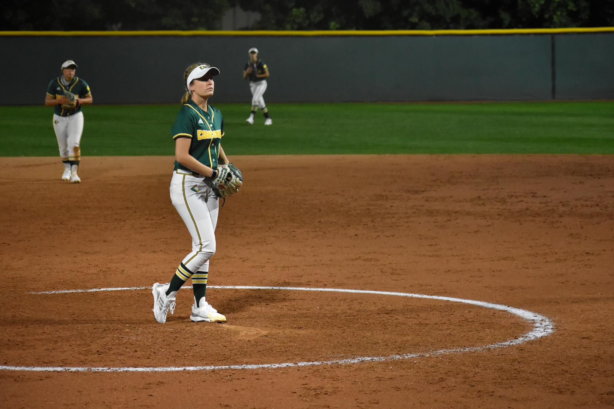 Flores Dominates as No. 9 CUI Splits A Pair - Concordia University ...