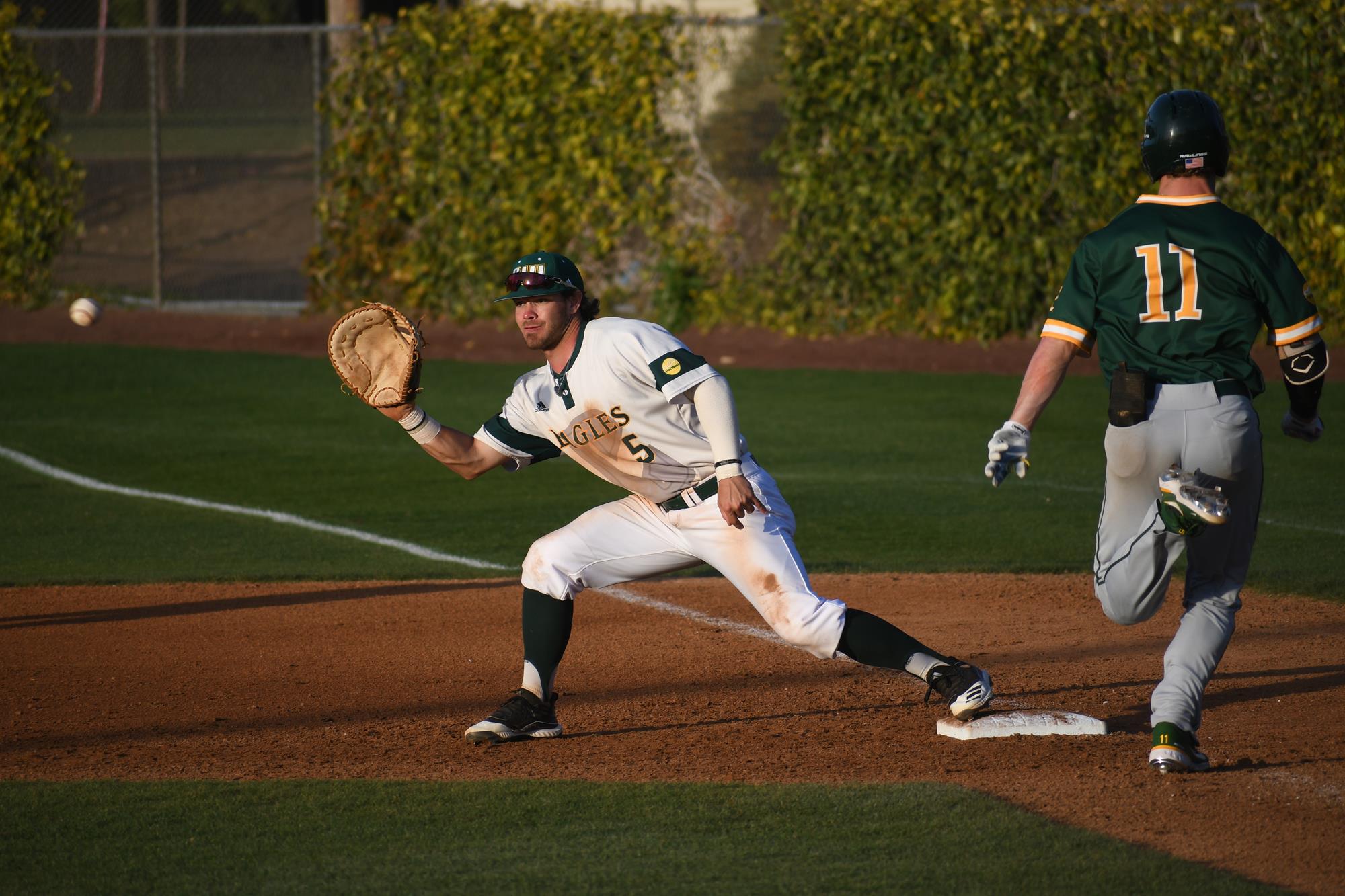 Bailey Collins - Baseball - Concordia University Irvine Athletics