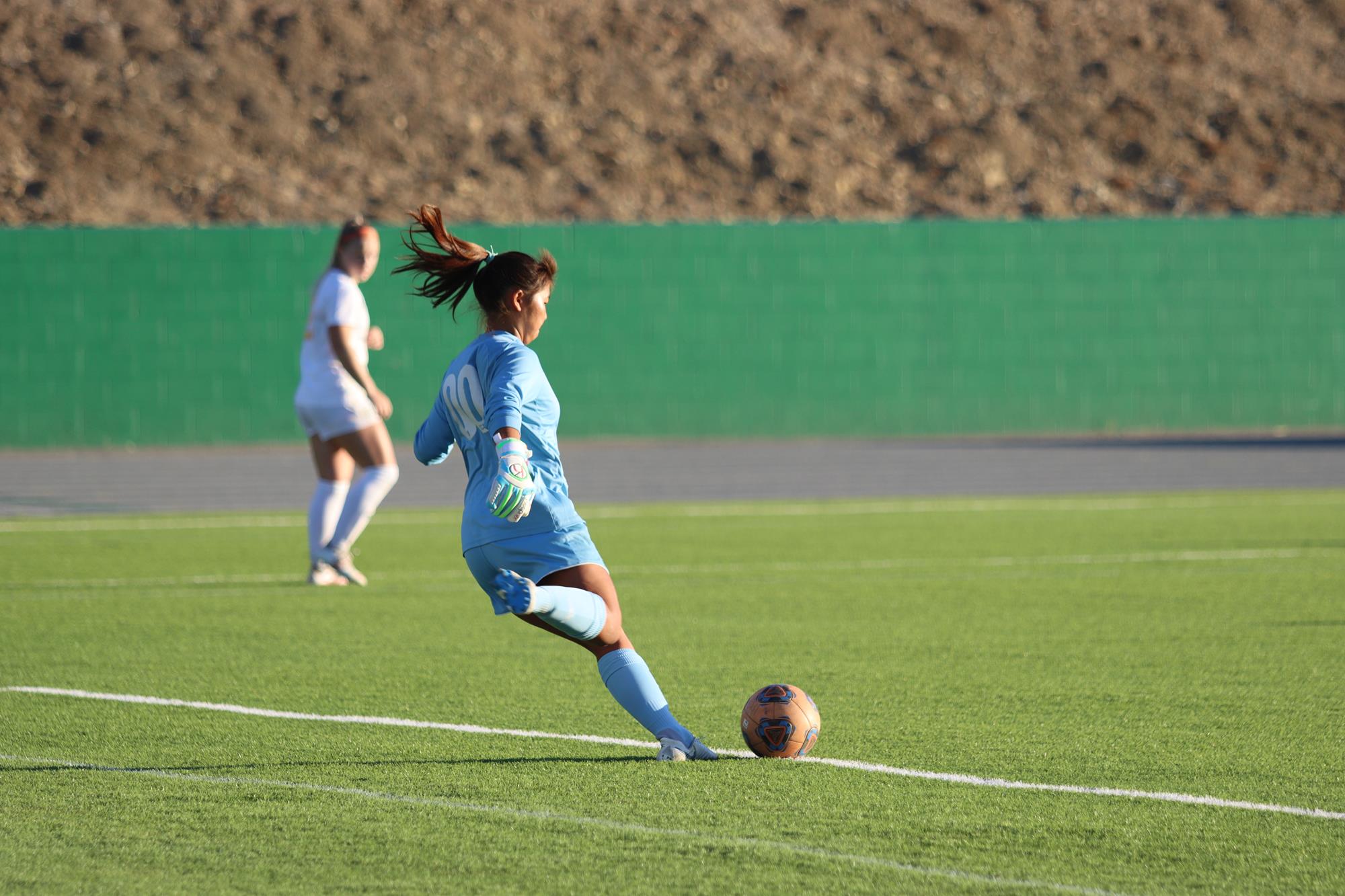 Hailey Asato - Women's Soccer - Concordia University Irvine Athletics