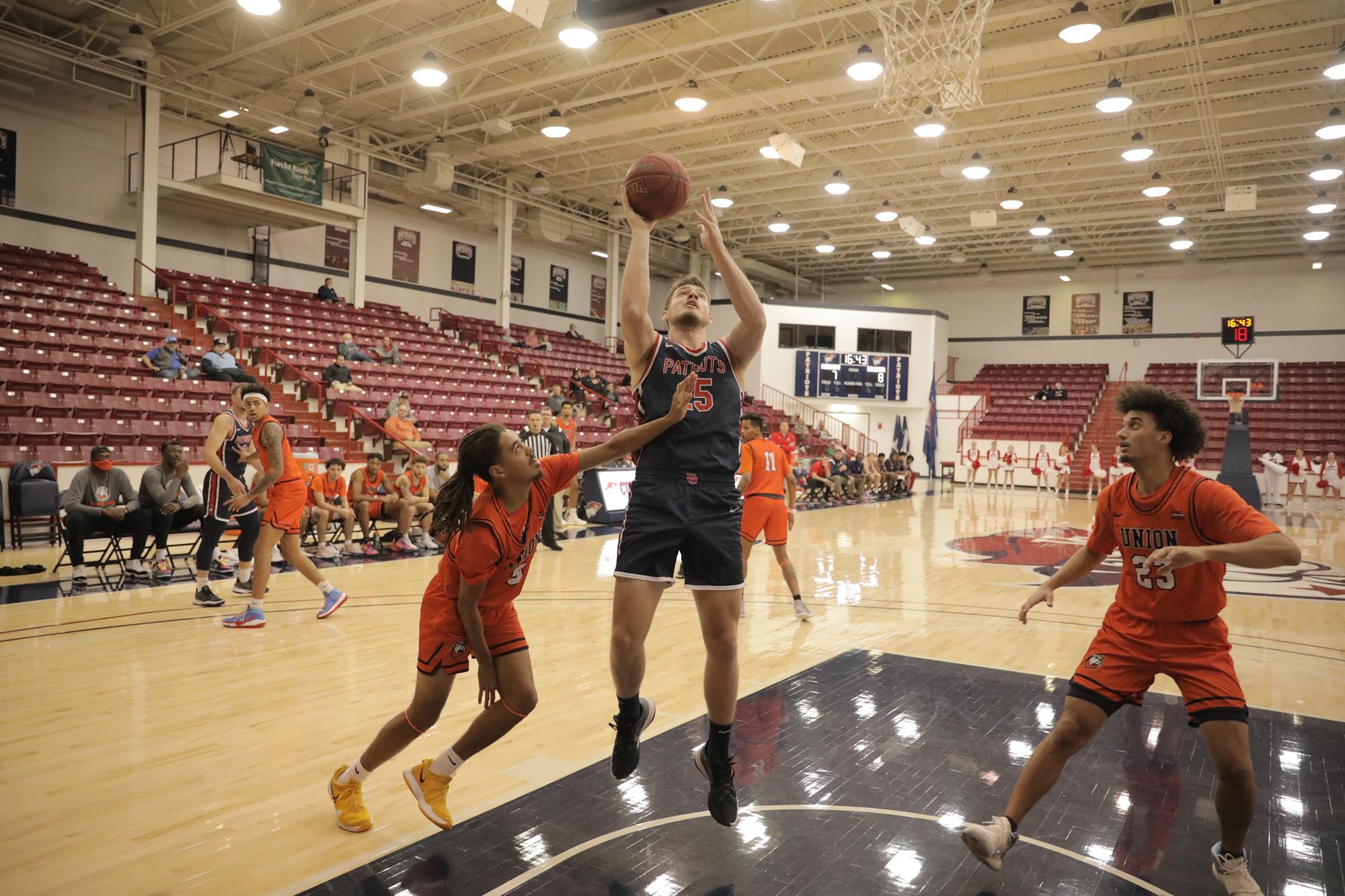 Austin Hall - Men's Basketball - University of the Cumberlands Athletics