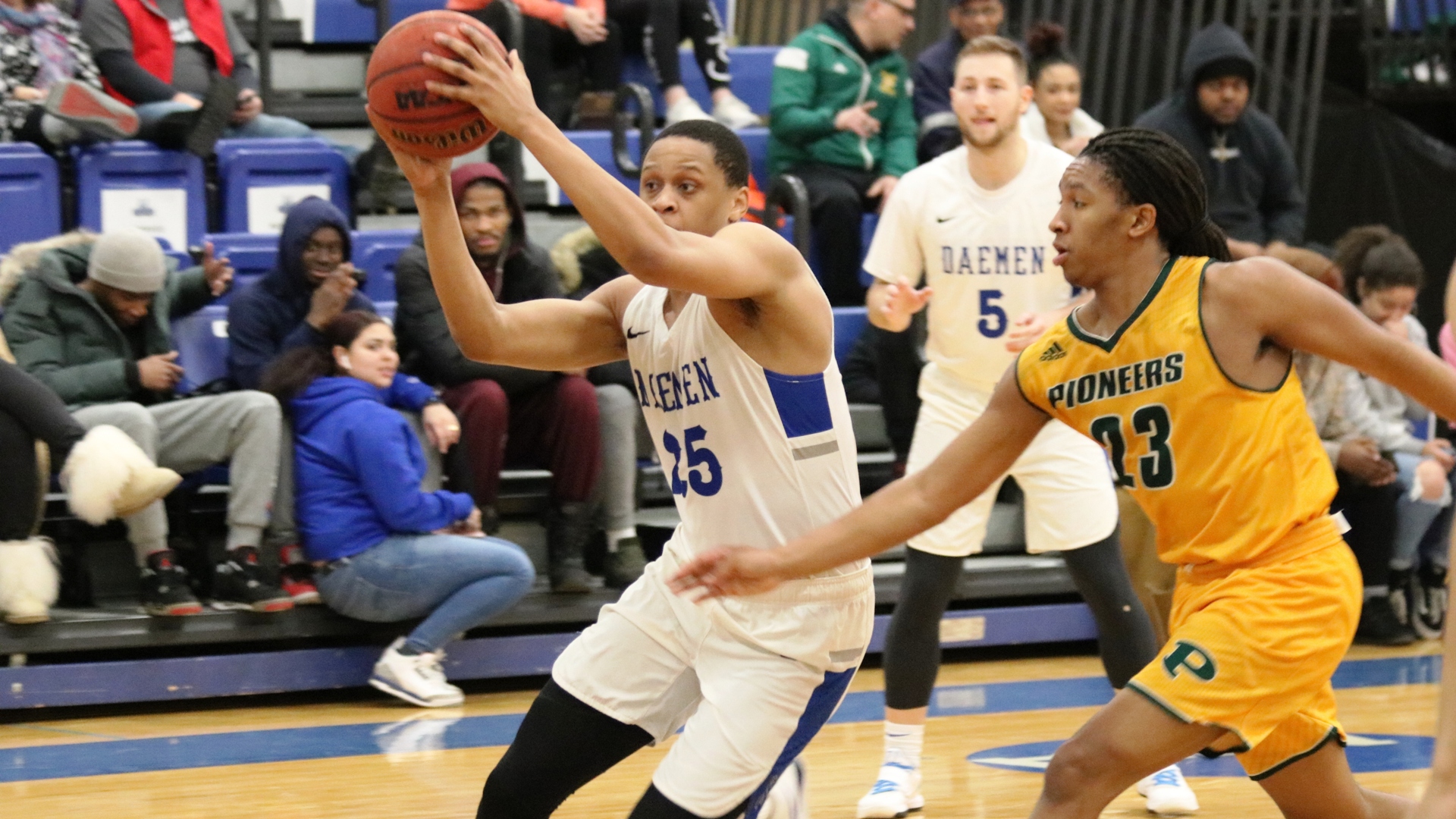 Deion Hamilton - Men's Basketball - Daemen University Athletics
