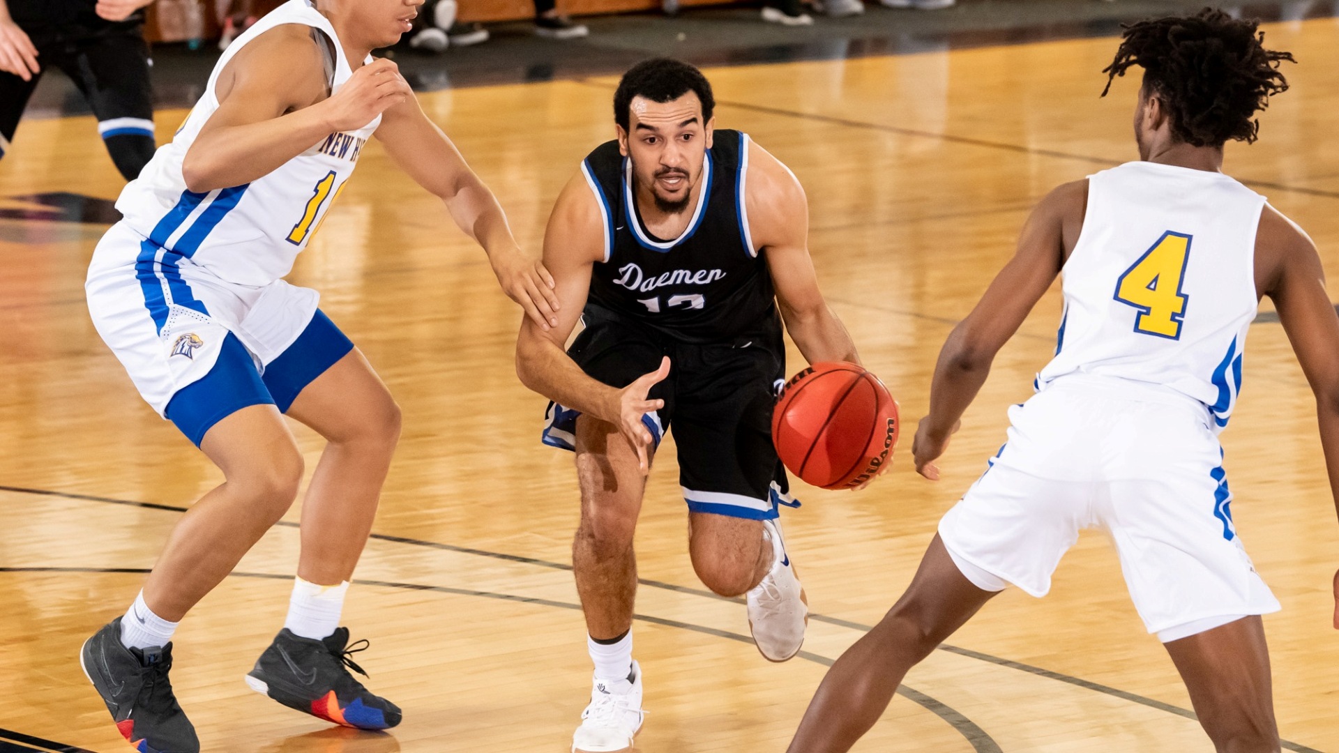 Darius Garvin - Men's Basketball - Daemen University Athletics
