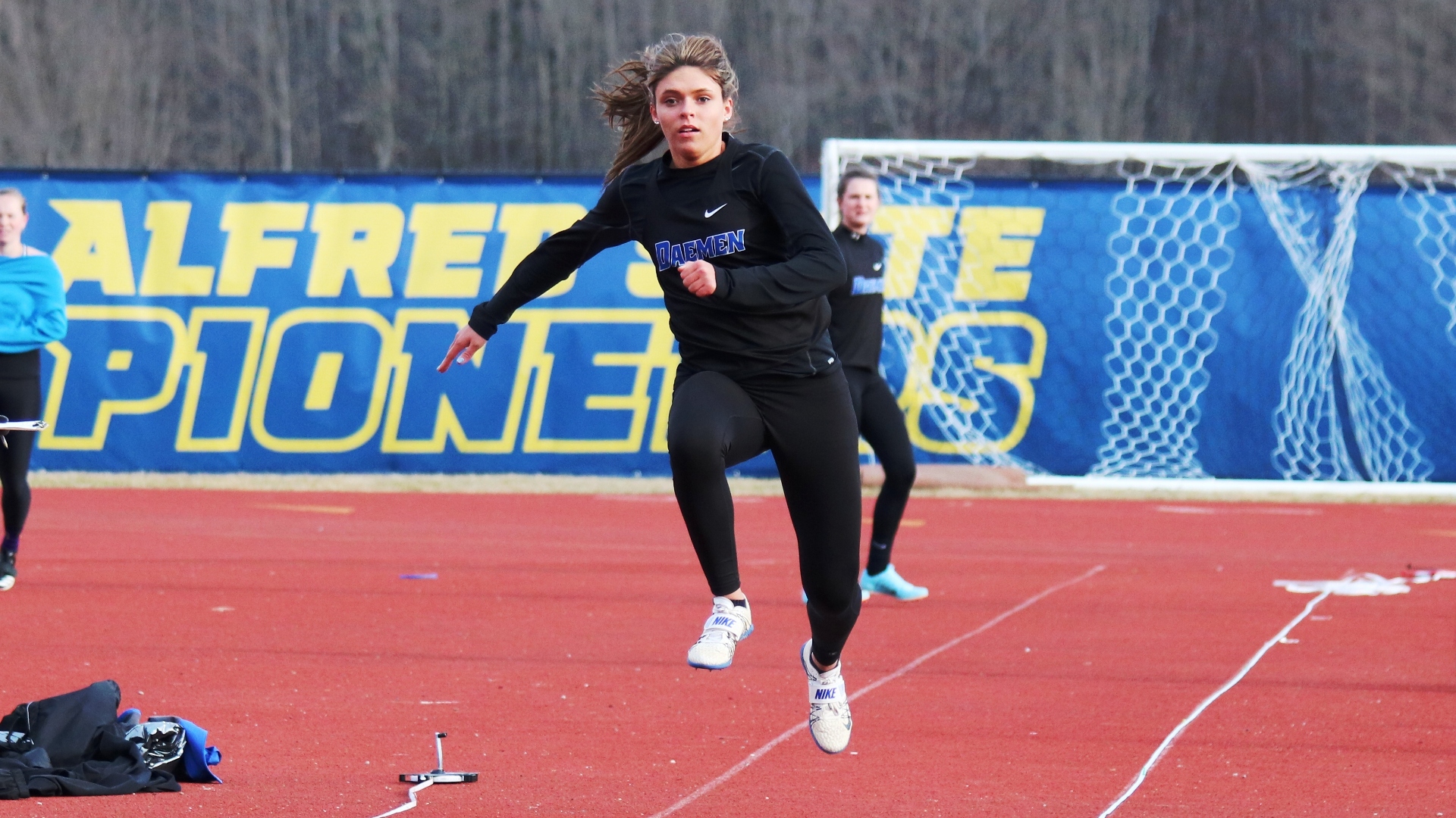 Katja Meyer - Women's Track & Field - Daemen University Athletics