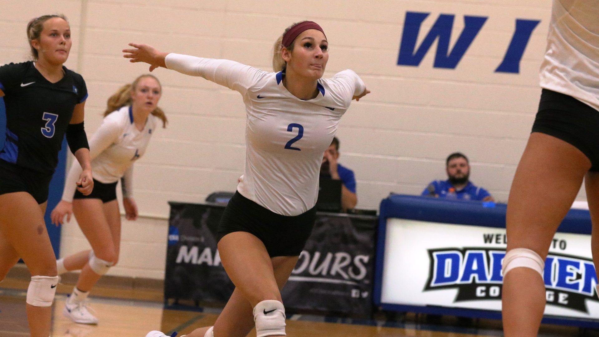 Meghan Ballou - Women's Volleyball - Daemen University Athletics
