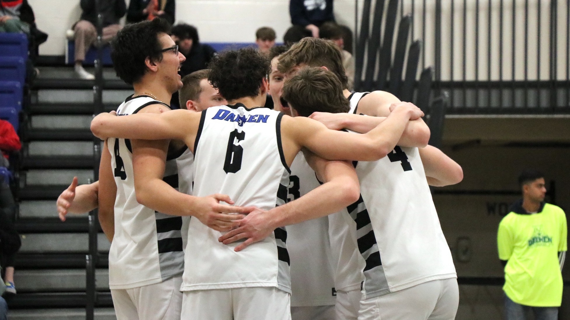 Cameron Milligan - Men's Volleyball - Daemen University Athletics