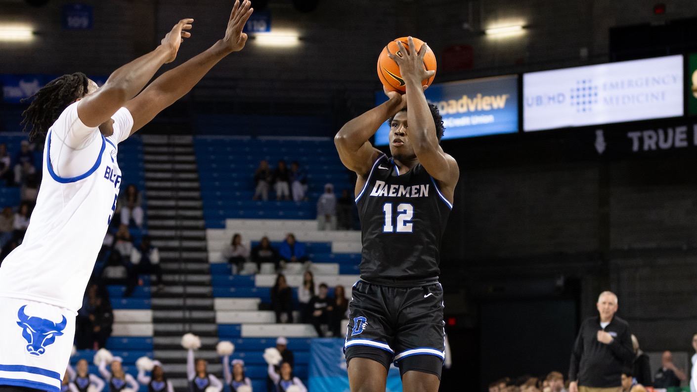 Dylan Fasoyiro - Men's Basketball - Daemen University Athletics