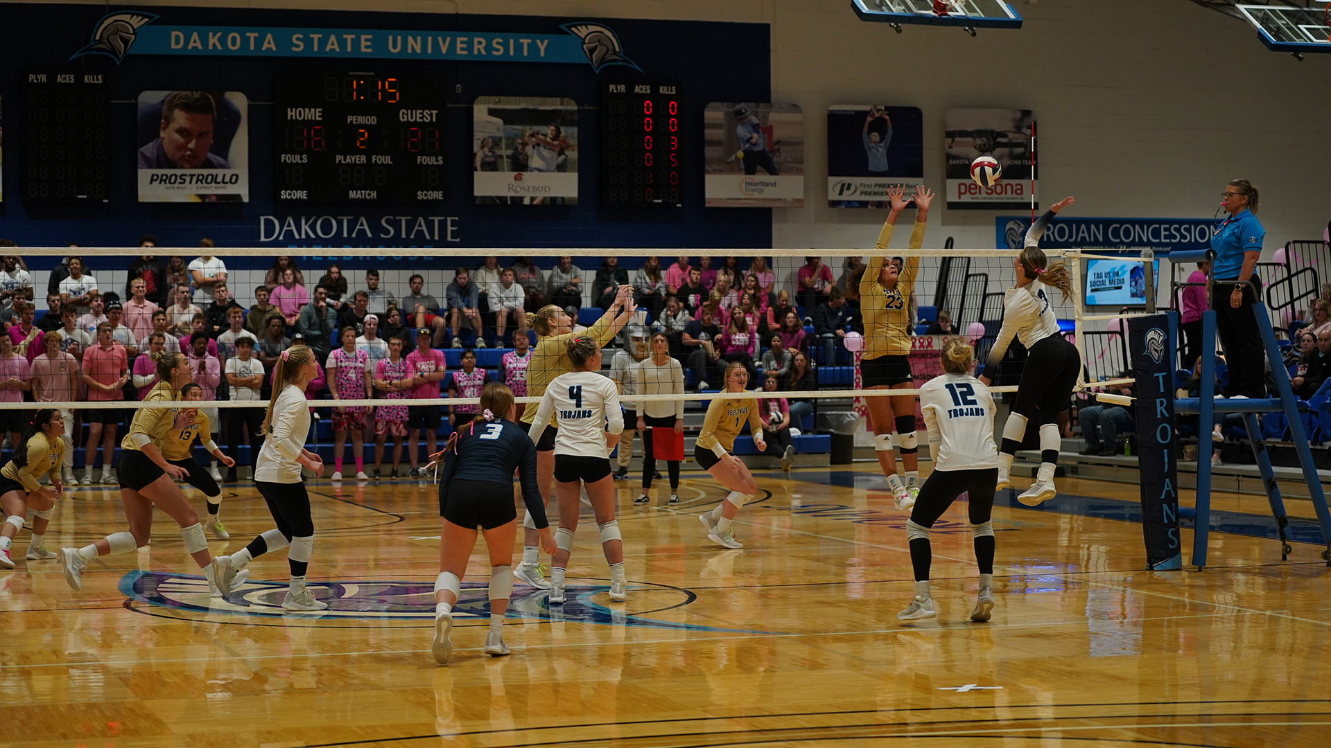 Trojans upset No. 15 ranked Bruins, collect 10th volleyball win of the ...