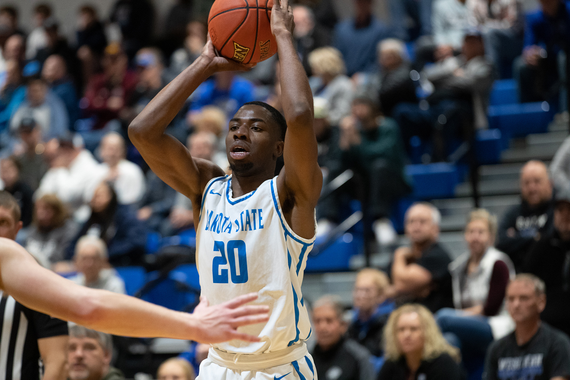 Emmanuel Akpan - 2023-24 - Men's Basketball - Dakota State University