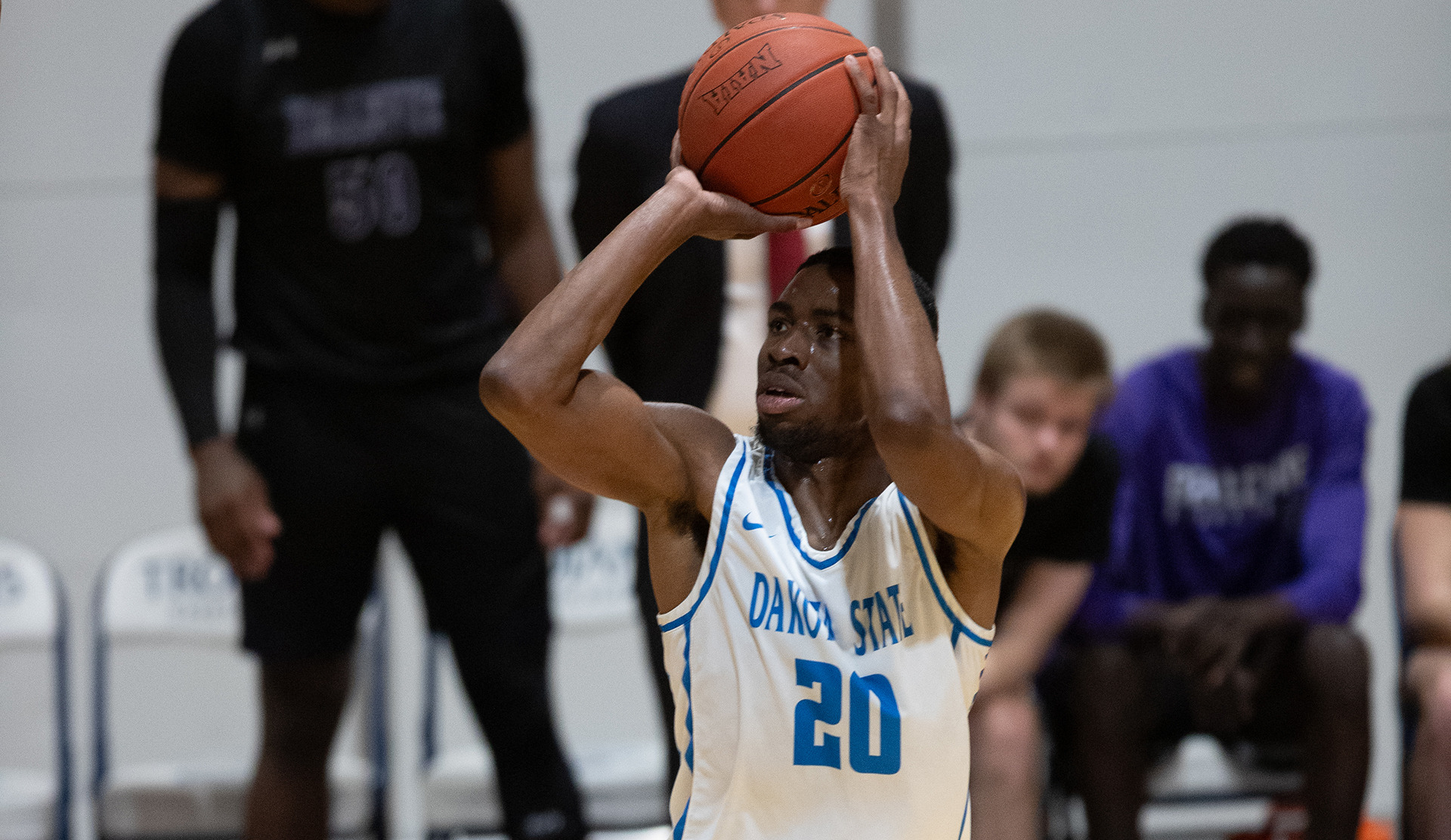 Emmanuel Akpan - 2023-24 - Men's Basketball - Dakota State University