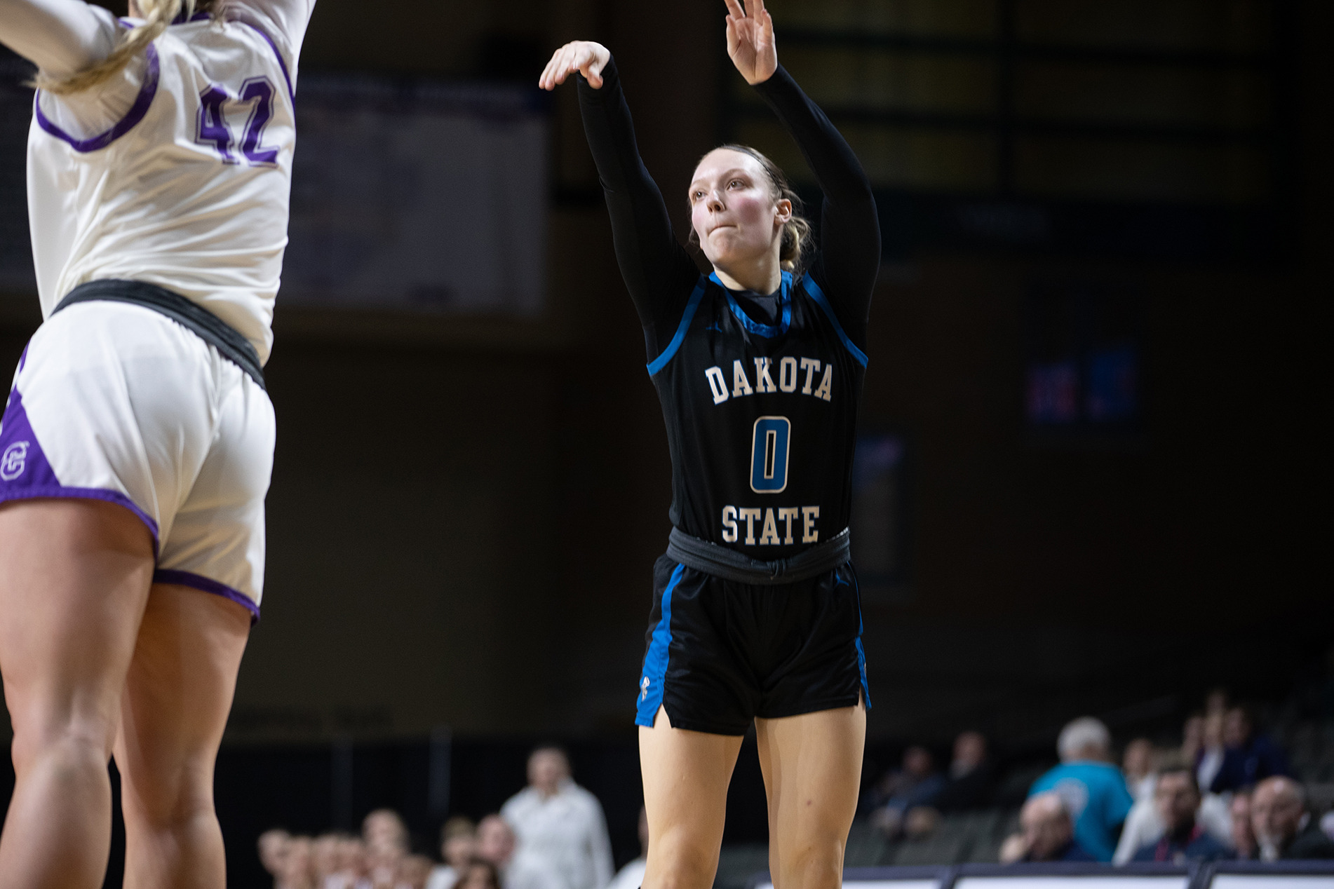 Miakken Vincent - 2023-24 - #9 Women's Basketball - Dakota State University