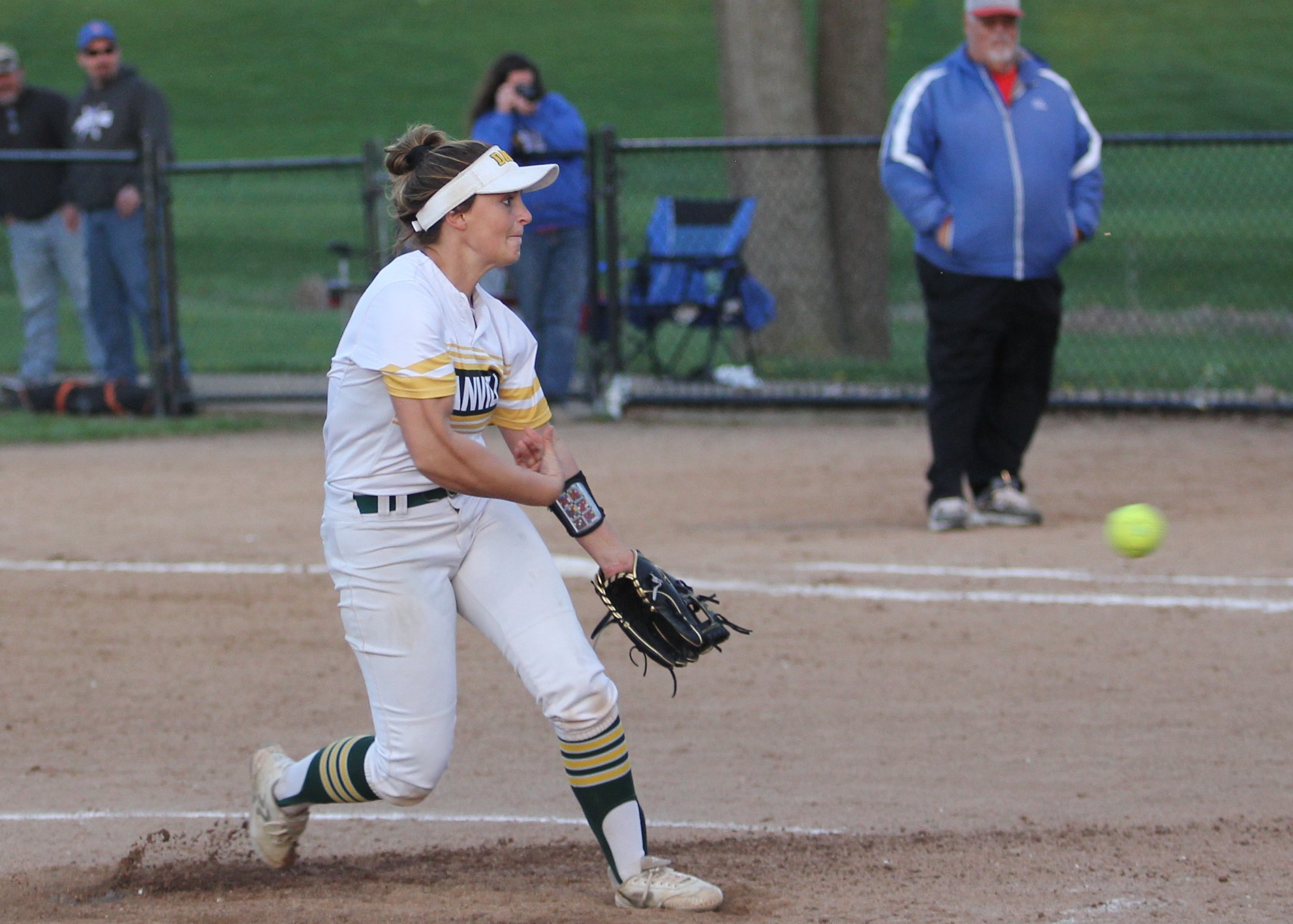 Amanda Hartman - Softball - Danville Area Community College Athletics