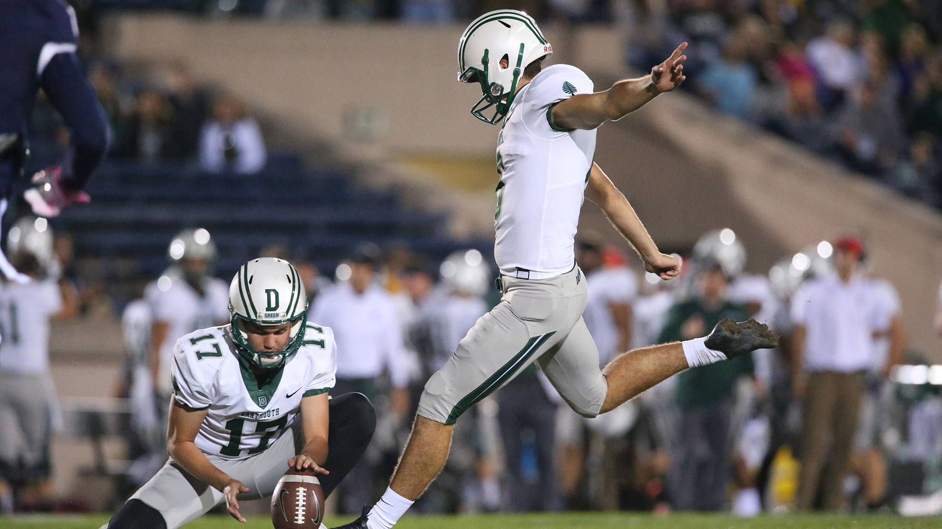 Connor Davis - Football - Dartmouth College Athletics