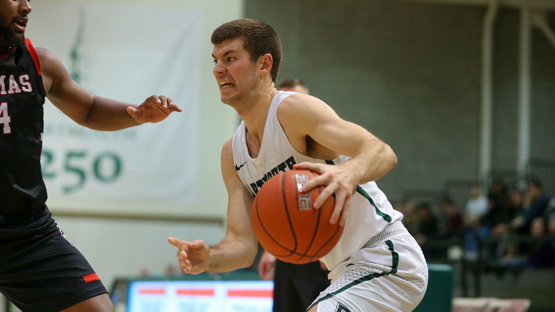 Big Green Come Away from Maine with Convincing 77-44 Win - Dartmouth ...