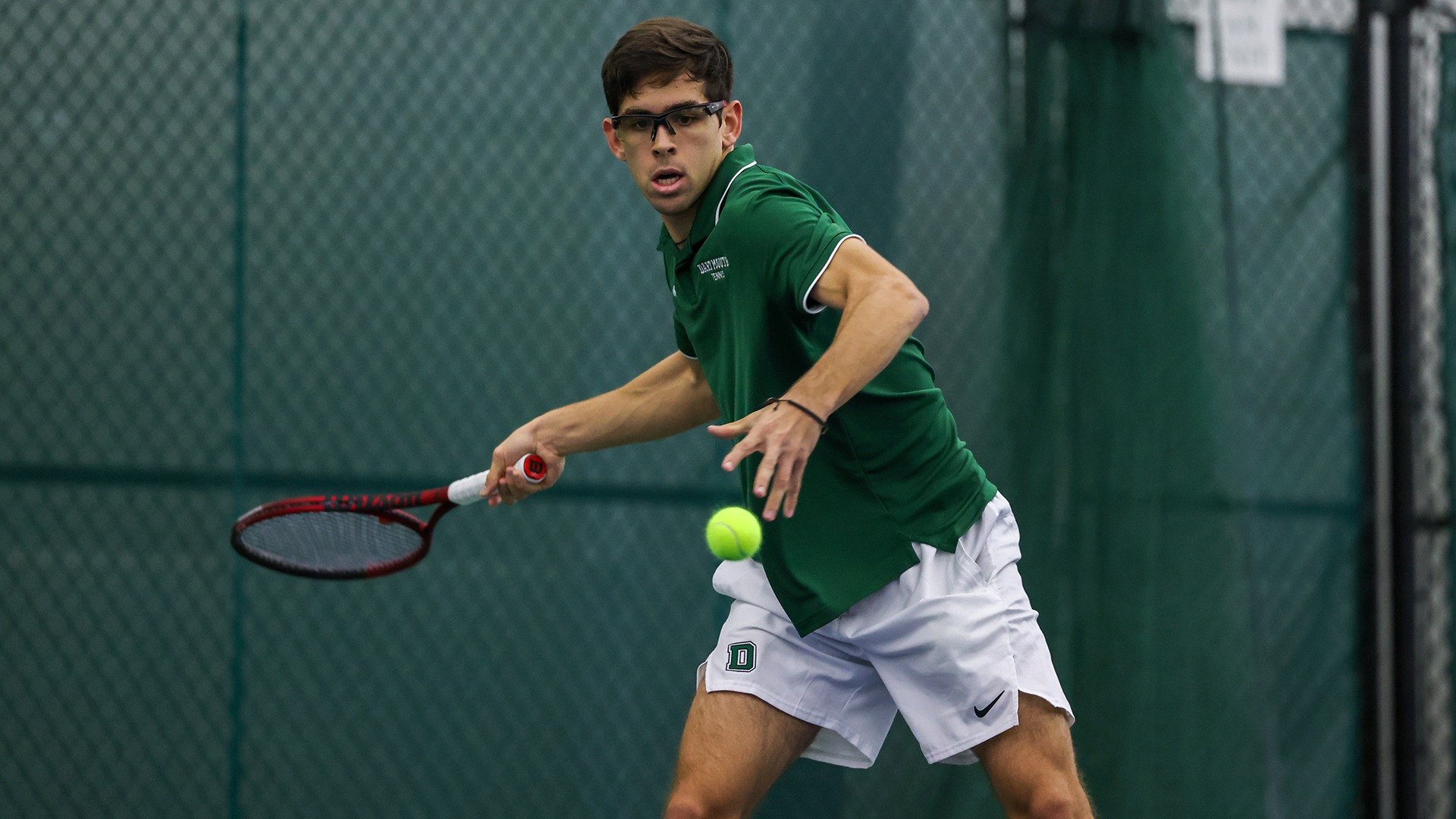 Big Green Drop Another Nailbiter to William & Mary - Dartmouth College ...