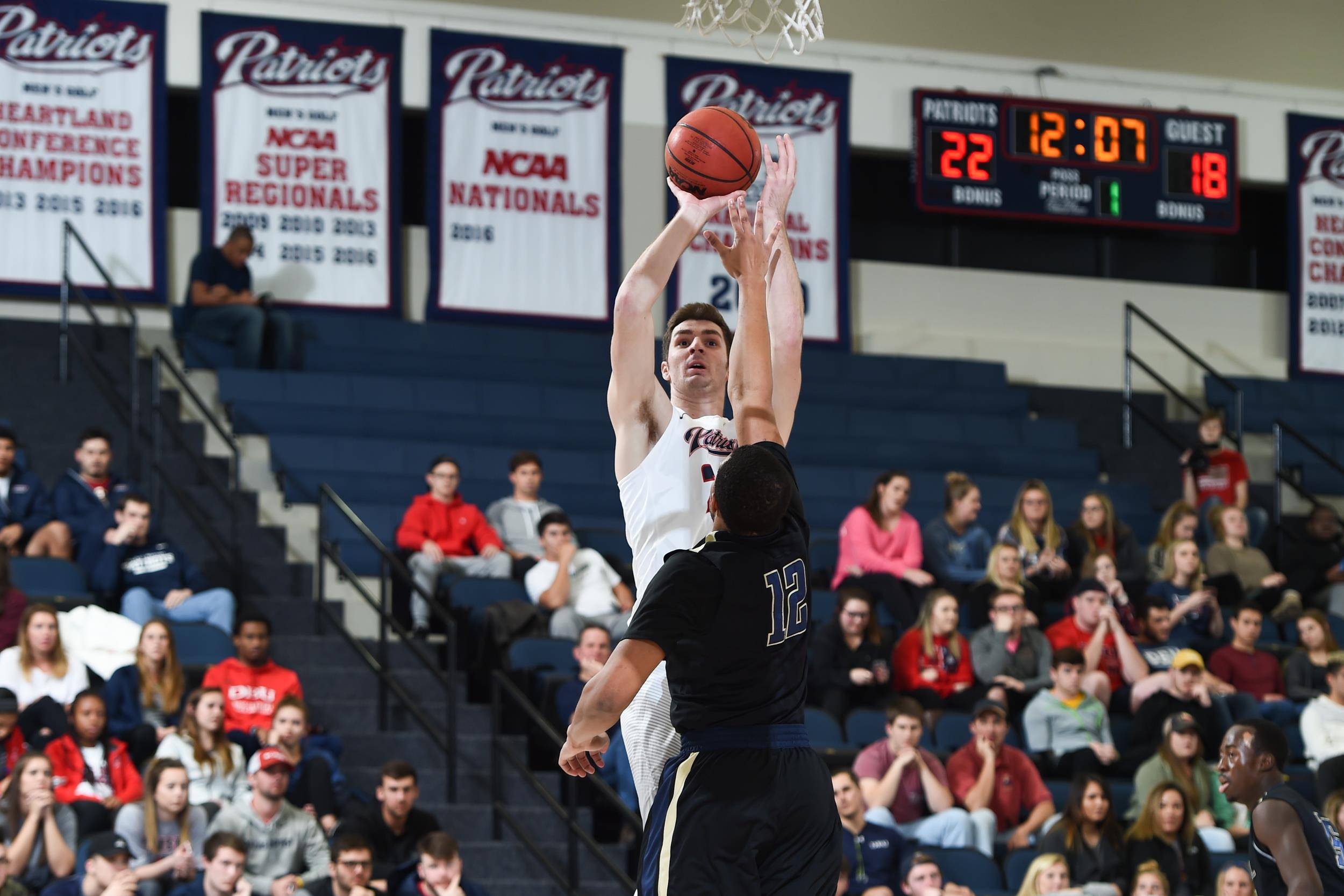 Brayden Harris - Men's Basketball - Dallas Baptist University Athletics