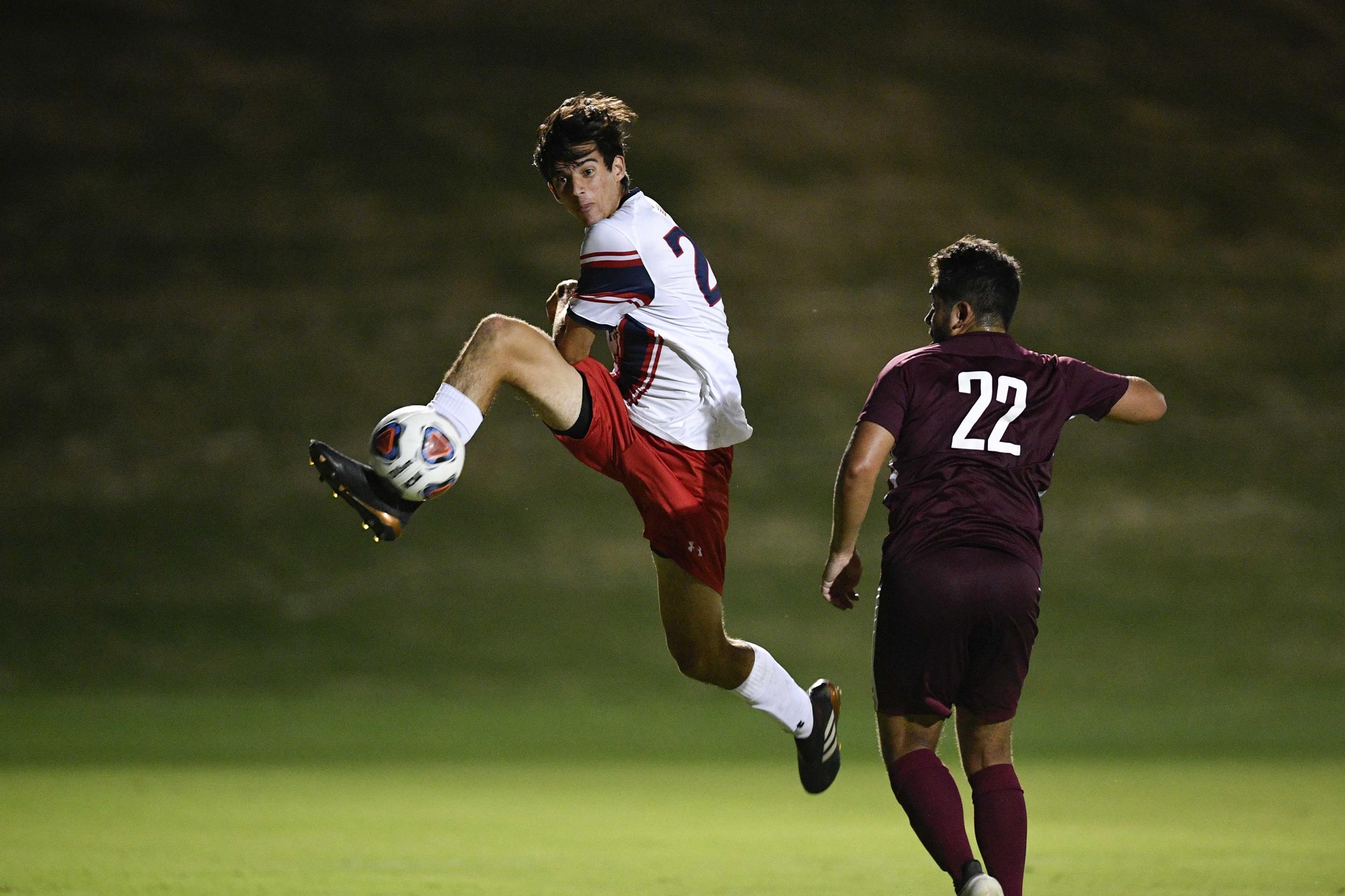 Jonathan Leach - Men's Soccer - Dallas Baptist University Athletics