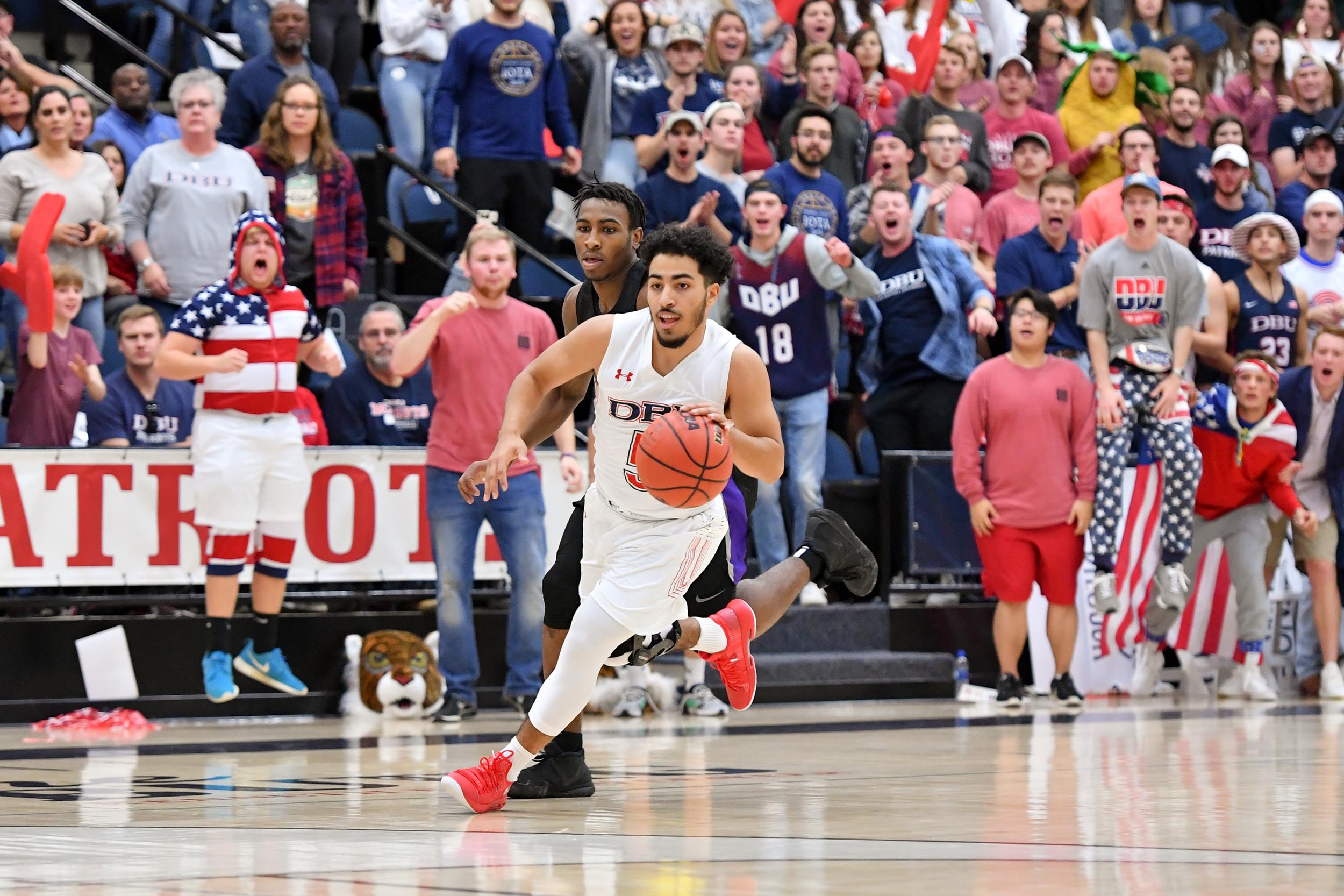 Julian Miranda - Men's Basketball - Dallas Baptist University Athletics