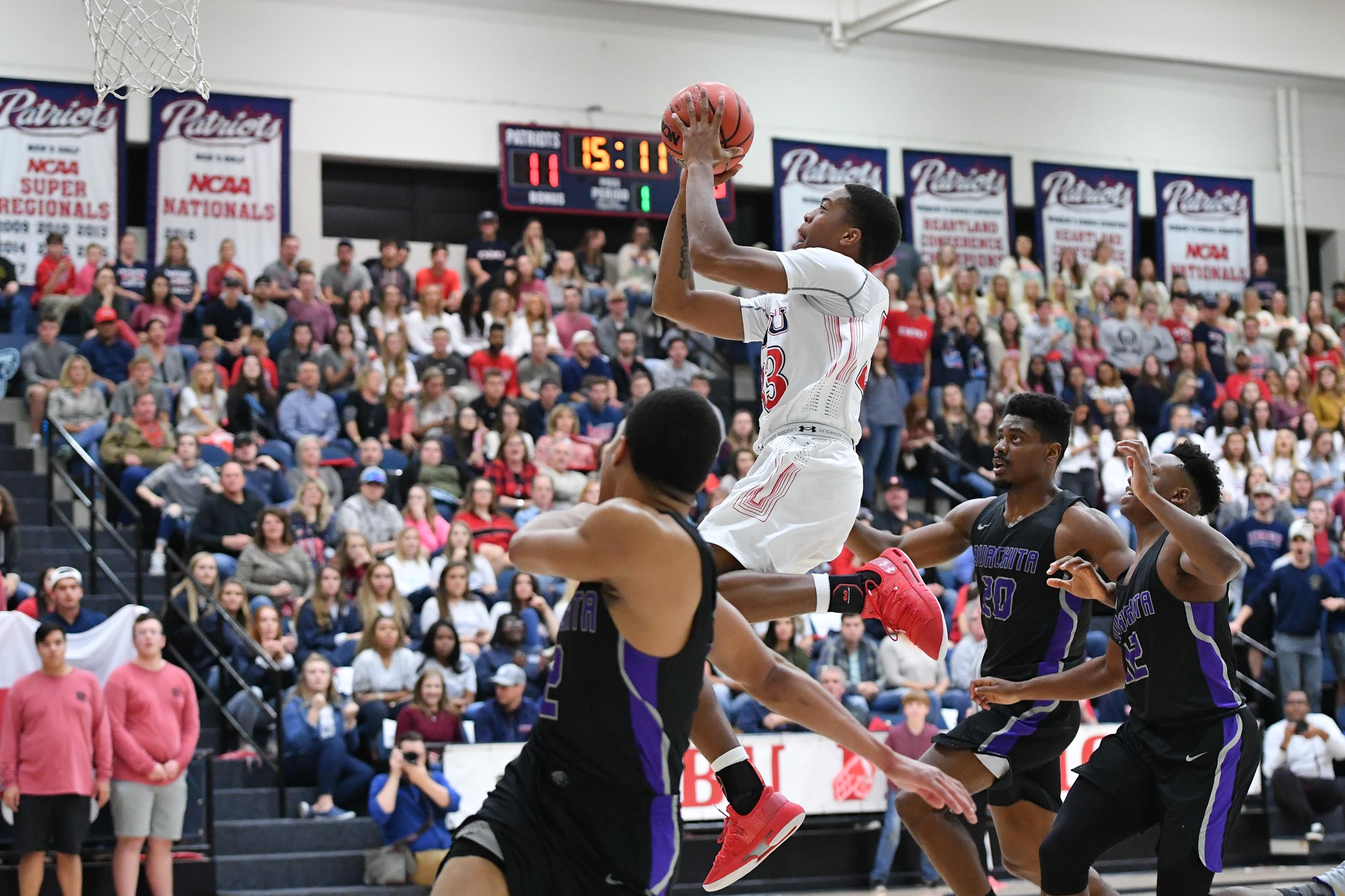 Jalen White - Men's Basketball - Dallas Baptist University Athletics