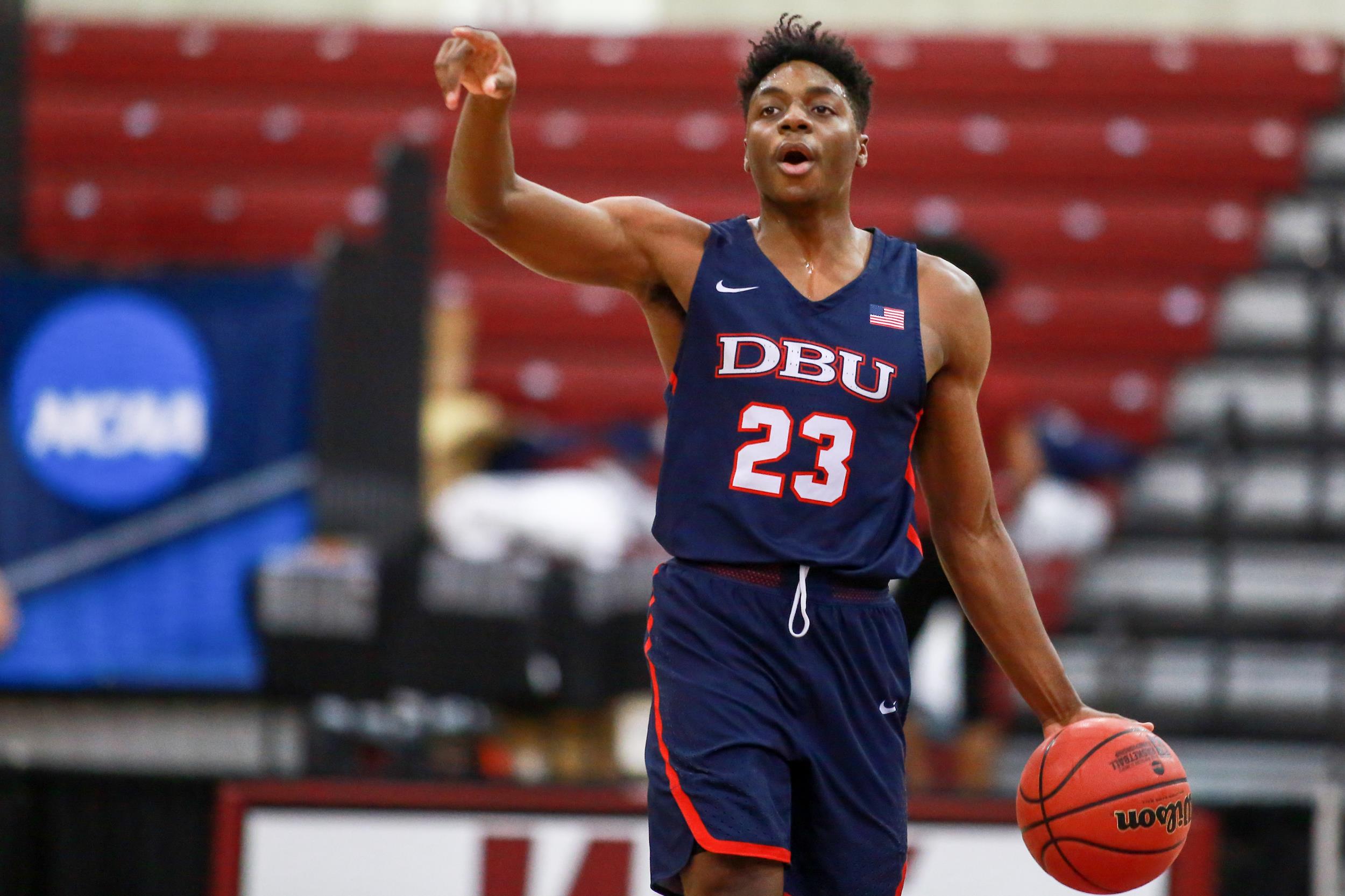 Chandler Jacobs - Men's Basketball - Dallas Baptist University Athletics