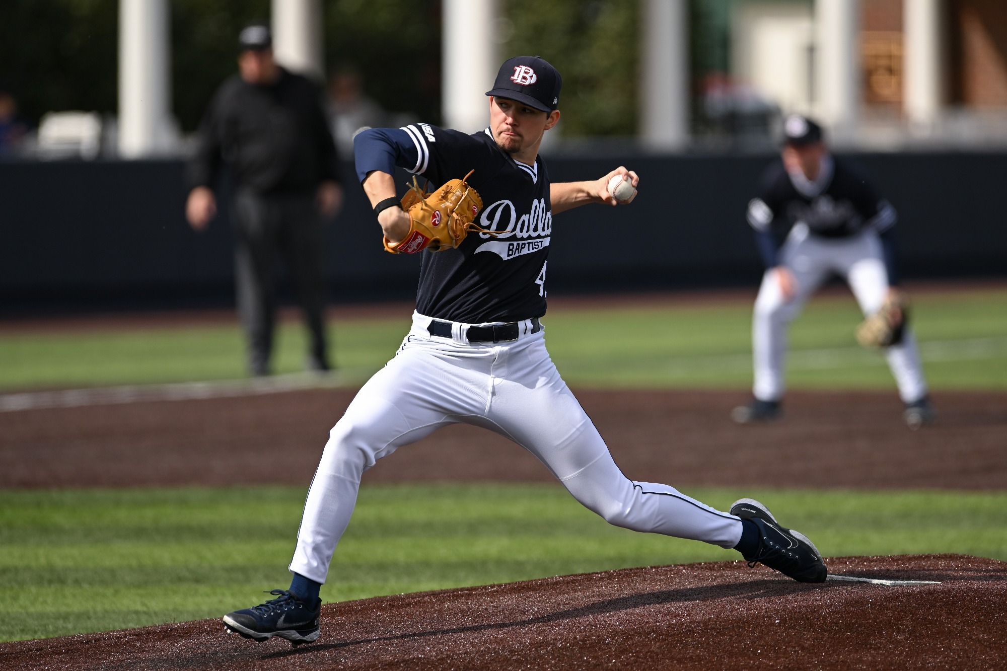 Hammer Dominates, Patriots Complete Sweep of Oral Roberts - Dallas ...