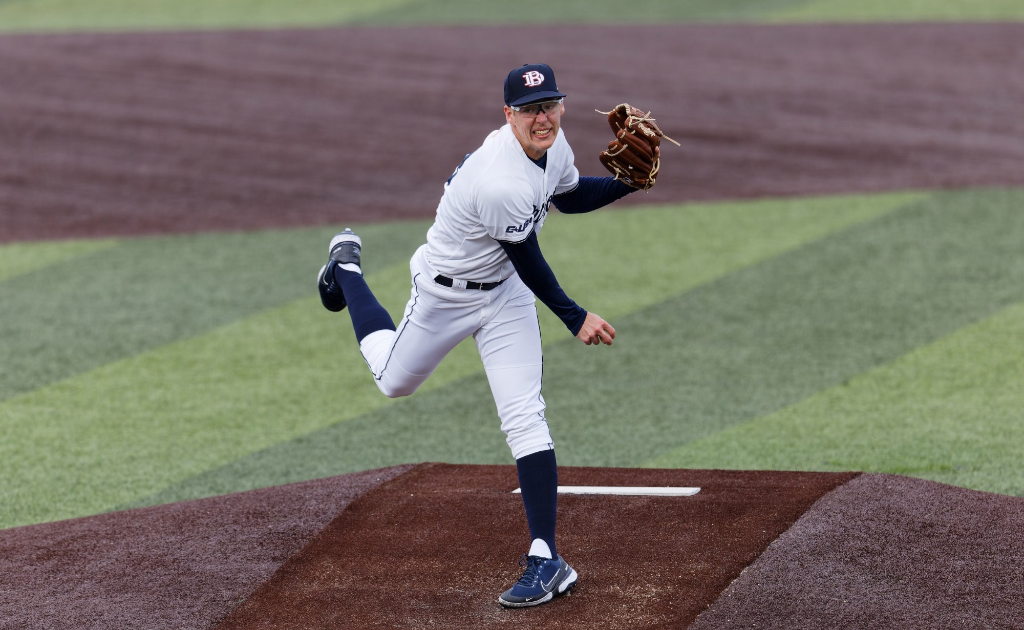DBU Survives Late Rally to Take Down Jax State - Dallas Baptist ...