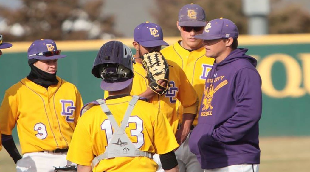 DC3 Reverts To Old Ways In 14-4 Loss At Lamar - Dodge City Community ...