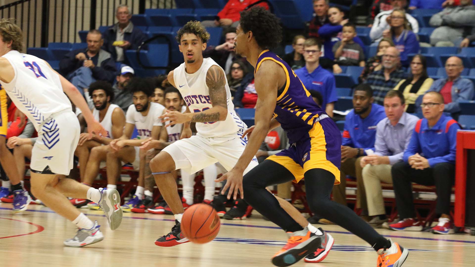 Men's Basketball Grabs Top 10 Win On the Road Over #4 Hutchinson ...