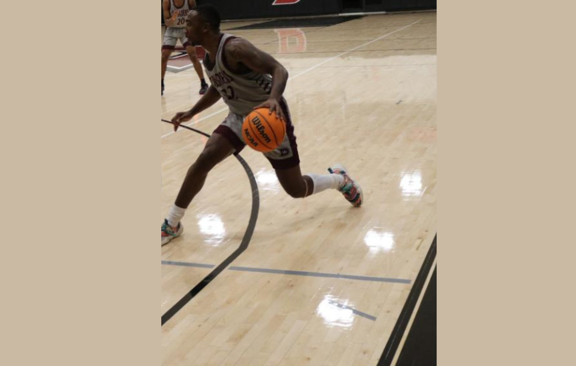 MBB: Crusaders complete comeback victory against crosstown rival, #7 ...