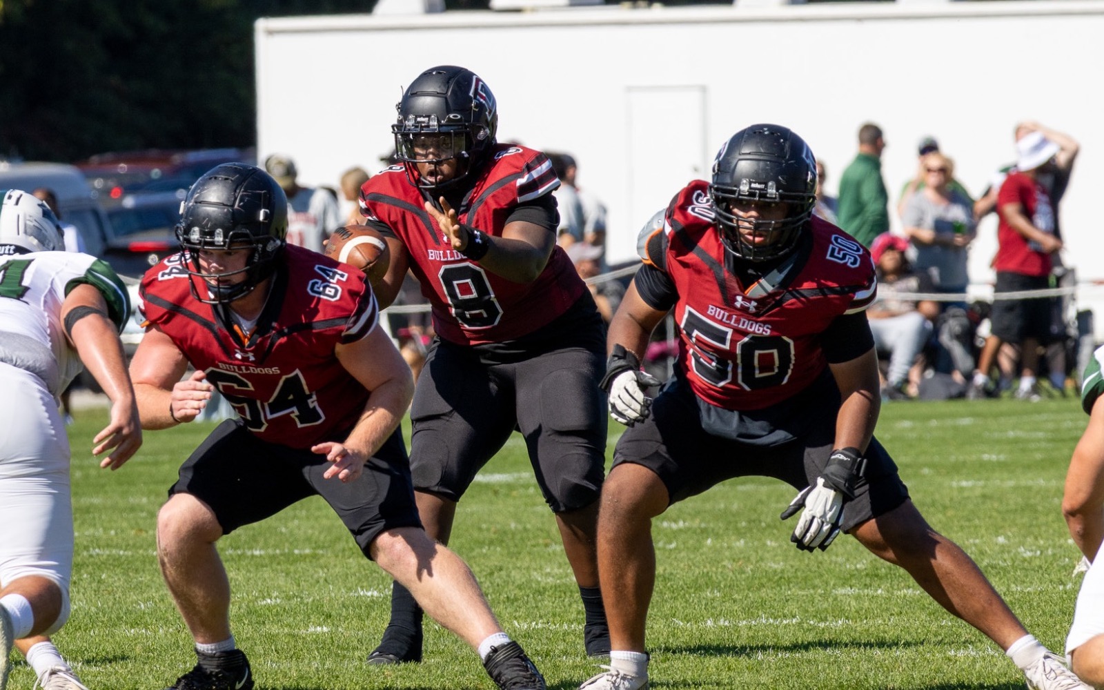 Football Announces 2025 Schedule, Inaugural Year in MASCAC - Dean College