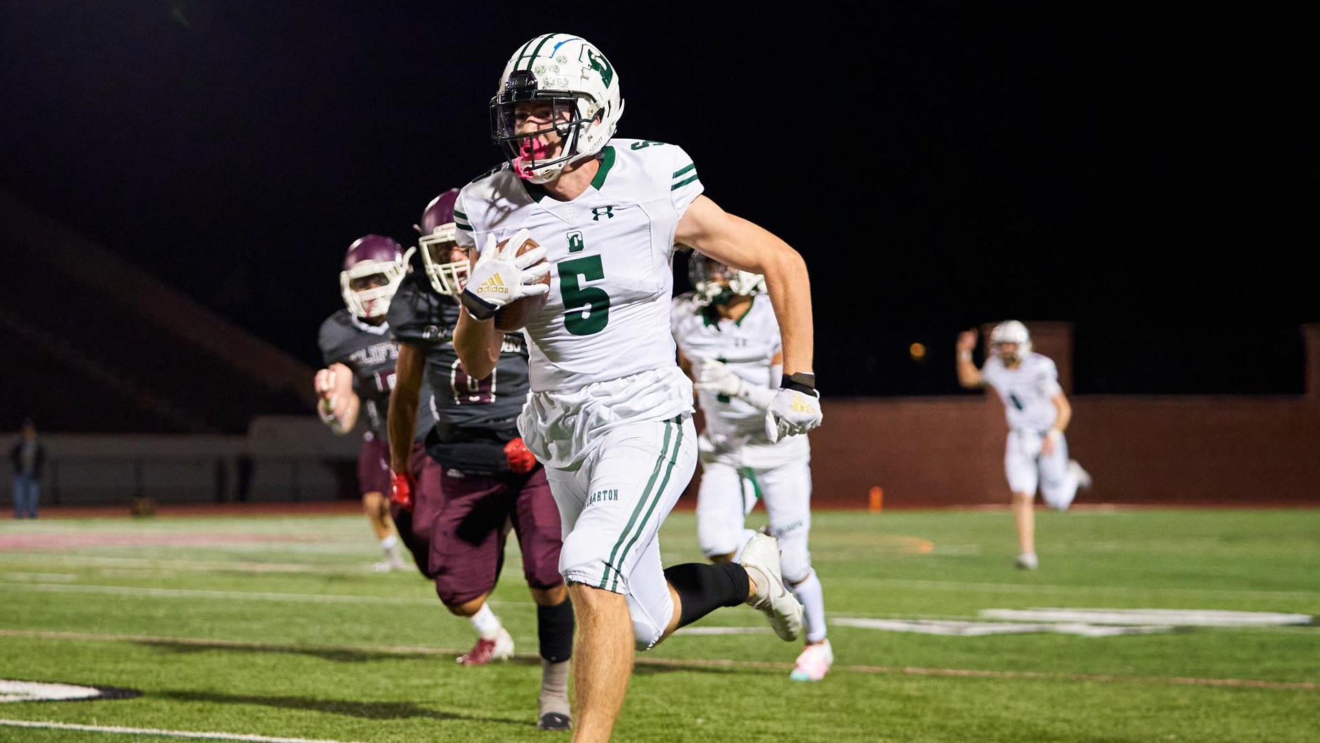 Delbarton Football Back On Track, Defeats Clifton 34-27 - Delbarton ...