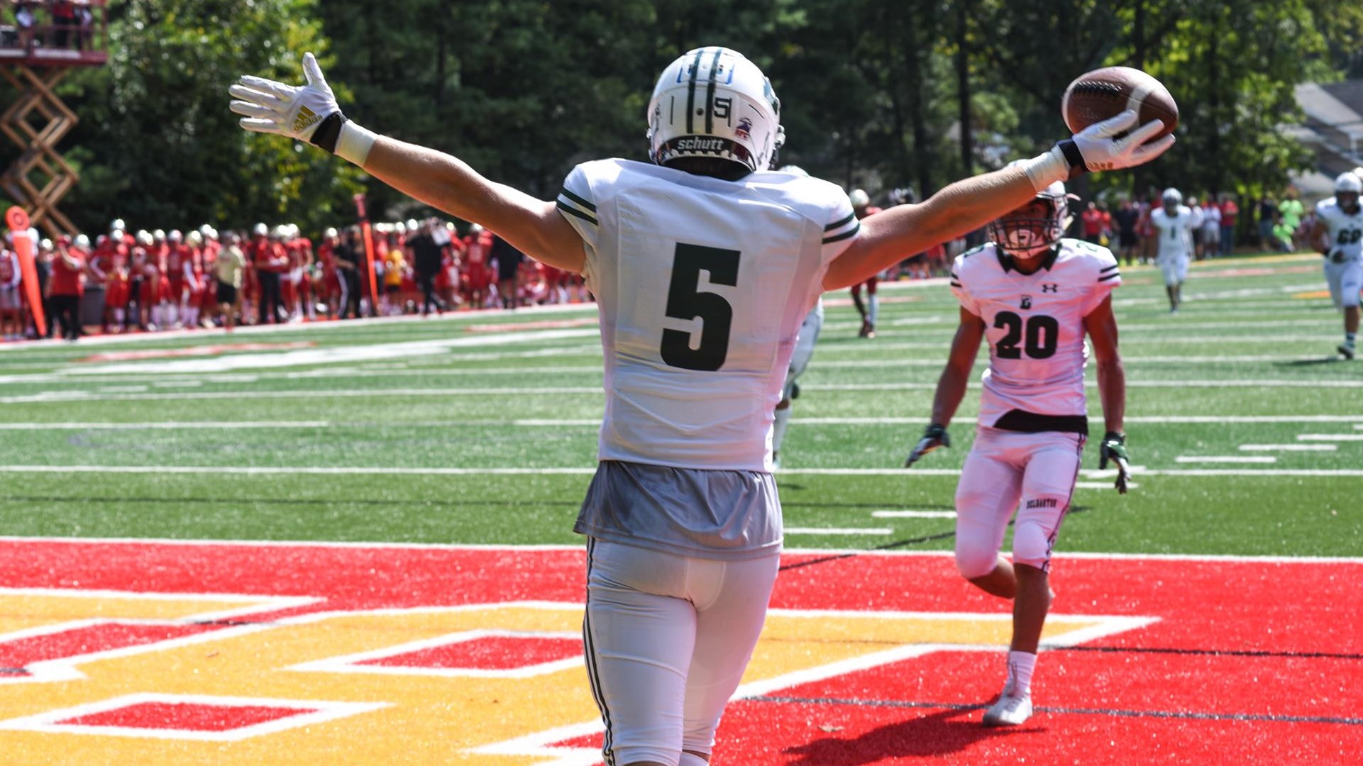 Delbarton Football Falls To Bergen Catholic 28-19 - Delbarton Athletics