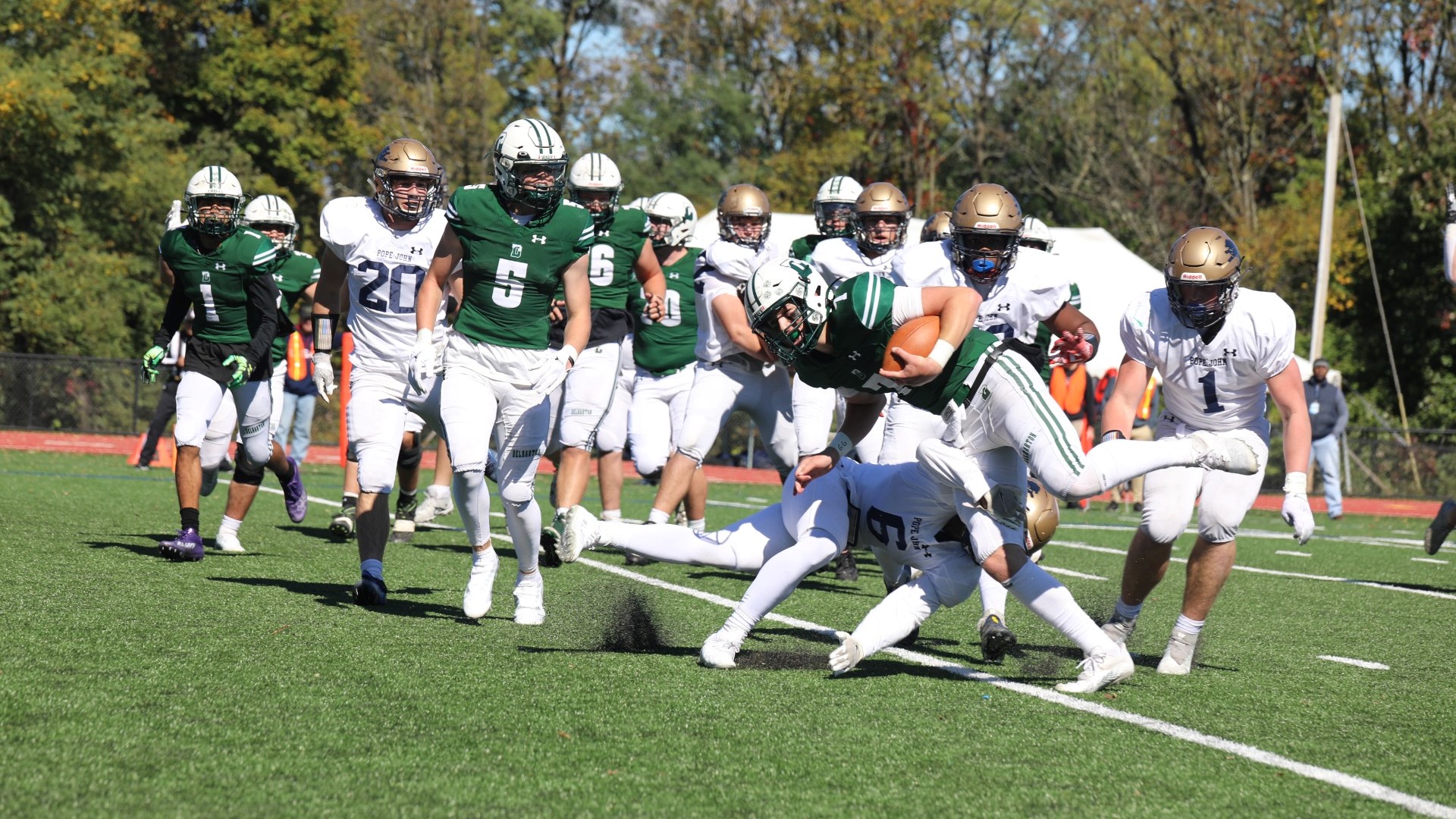 Delbarton Earns 37-19 Homecoming Day Victory! - Delbarton Athletics