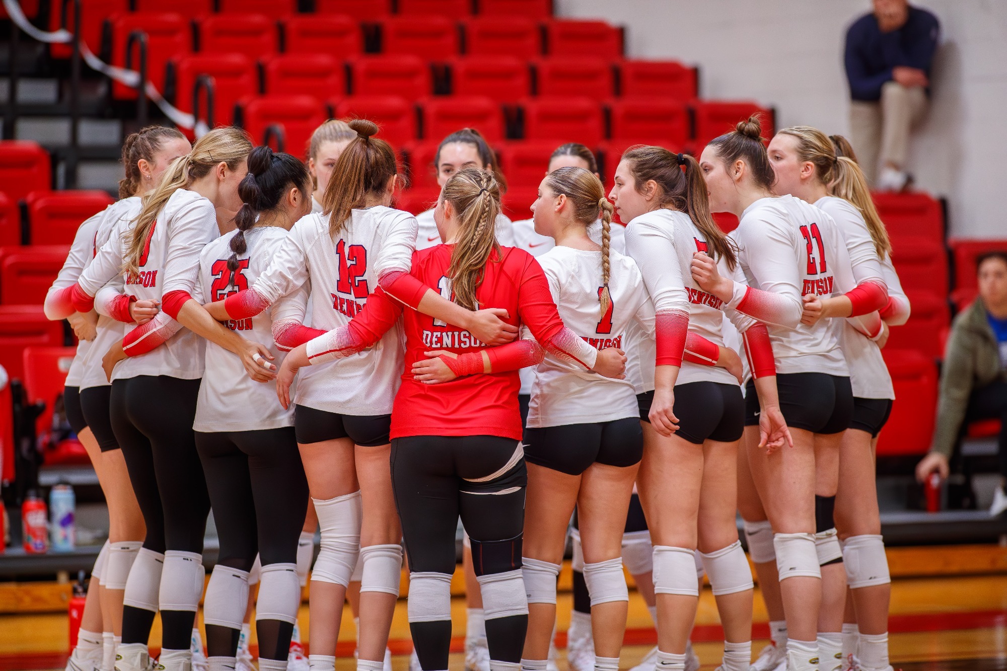 Volleyball sweeps RIT; splits final two matches at Brick City ...