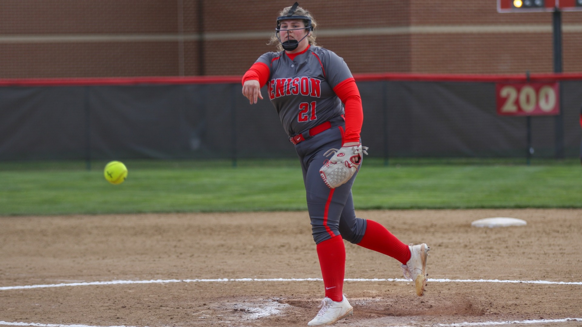 Softball sweeps first-ever series against Earlham - Denison University