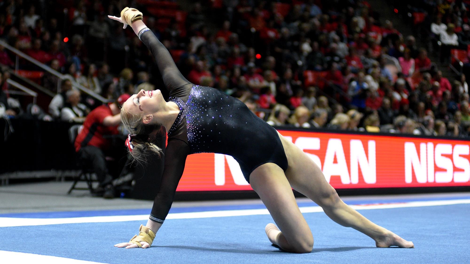 Julia Ross - Women's Gymnastics - University of Denver Athletics