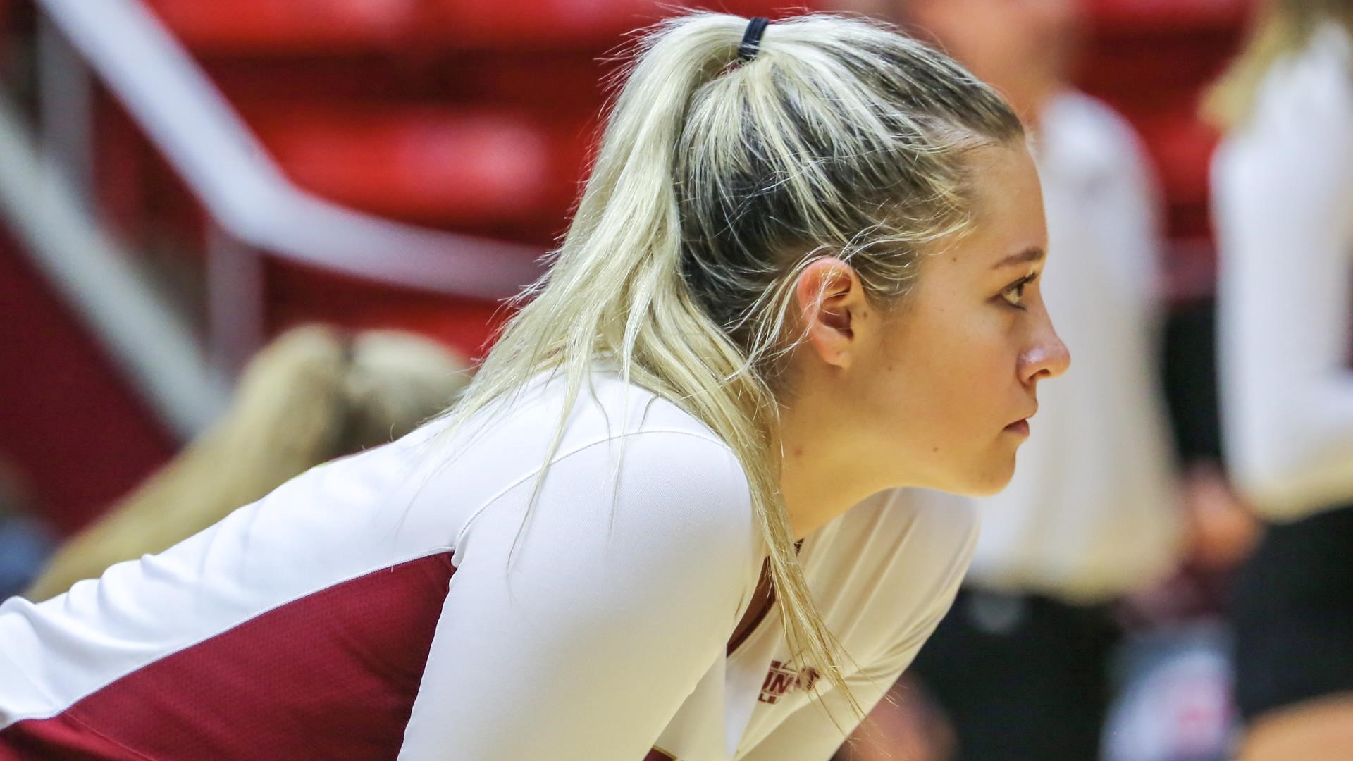 Becca Latham - Women's Volleyball - University of Denver Athletics