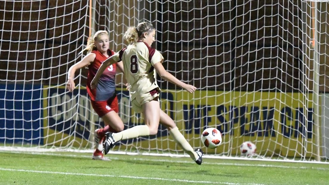 Hannah Hiatt - Women's Soccer - University of Denver Athletics