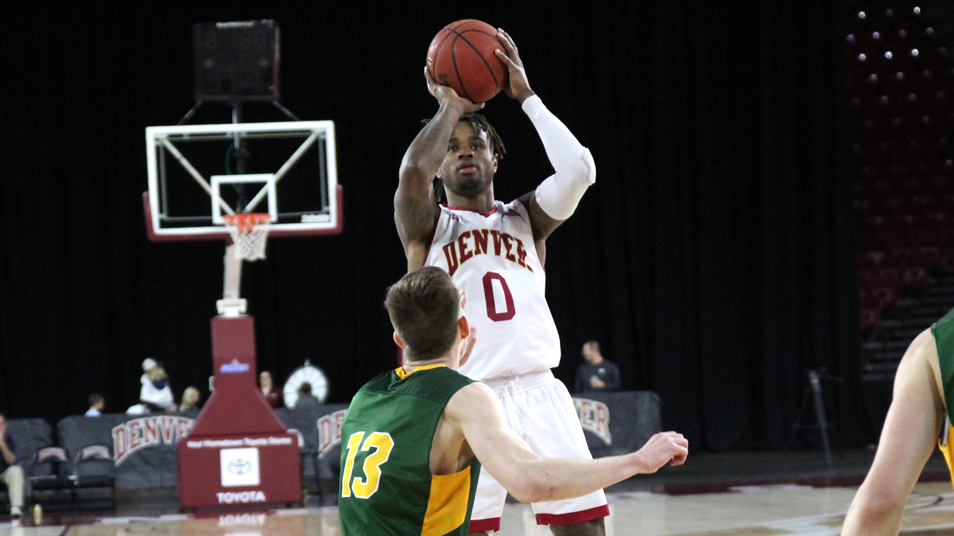 Ade Murkey - Men's Basketball - University of Denver Athletics