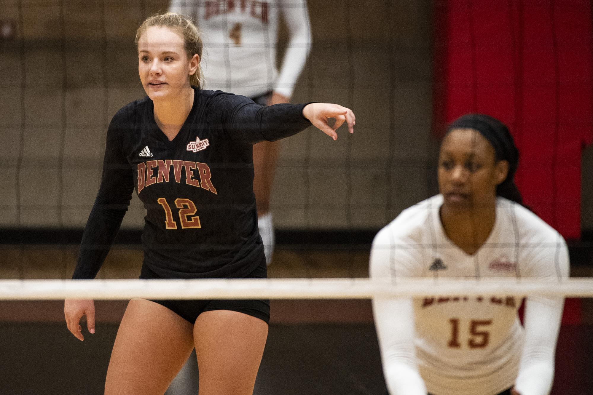 Macy Carrabine - Women's Volleyball - University of Denver Athletics