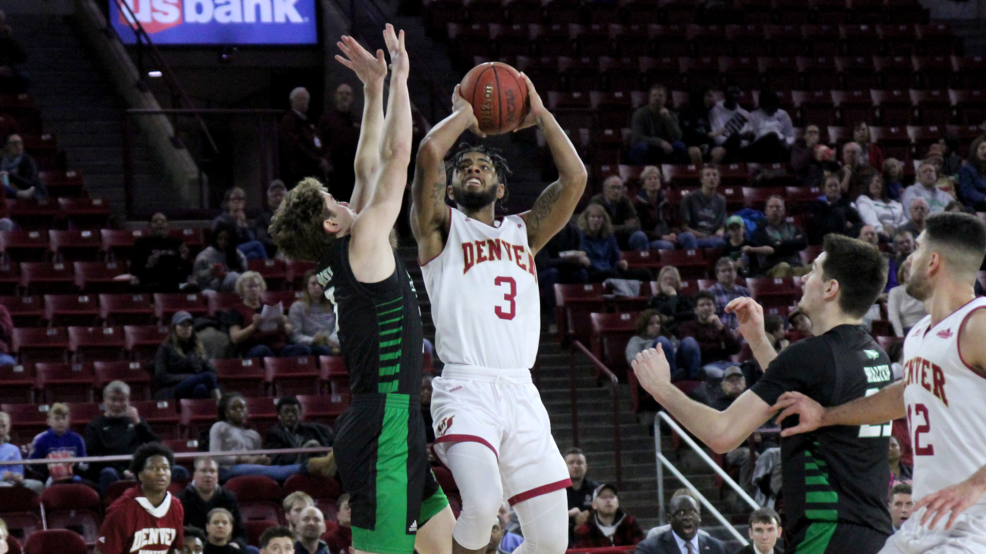 Townsend’s 23 Not Enough in Loss to Fighting Hawks - University of ...