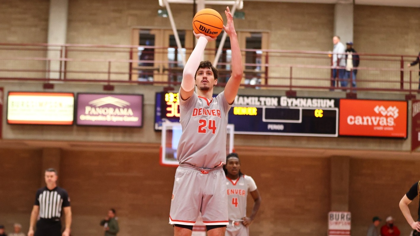 Denver Wins Fourth-Straight Game - University of Denver Athletics
