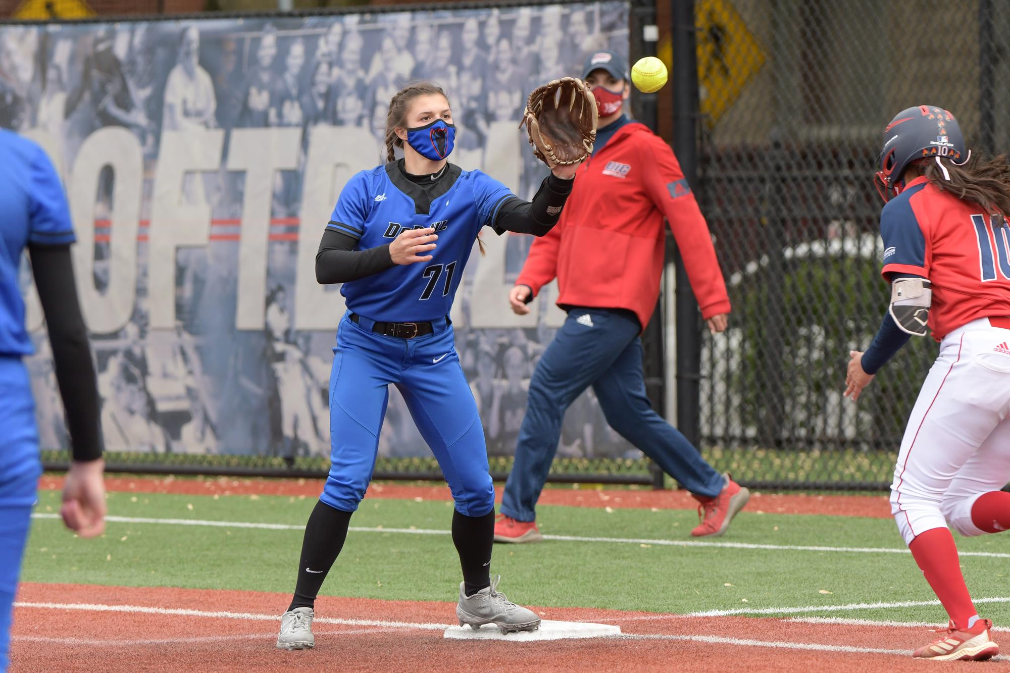 Skylor Hilger - SOFTBALL - DePaul University Athletics