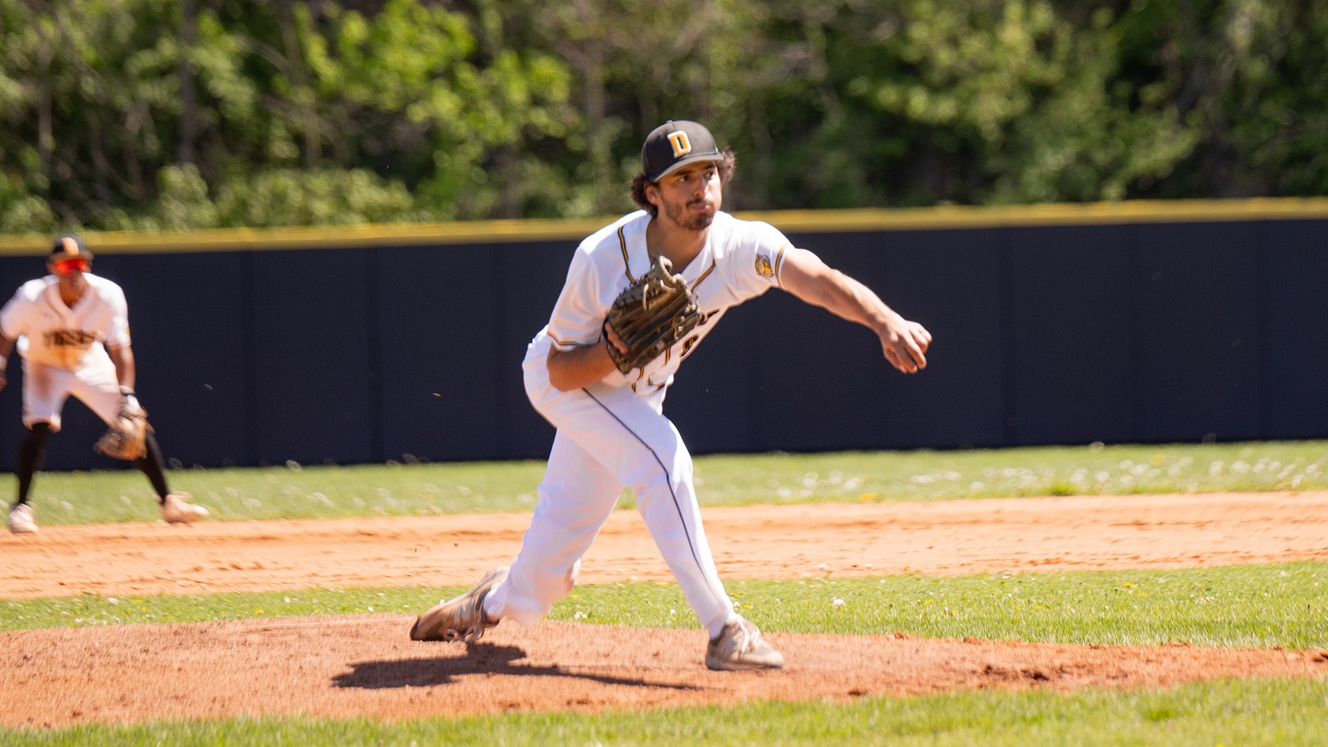 Tigers Sweep Fighting Scots; Vallone Moves to 6-0 and Breaks NCAC ...