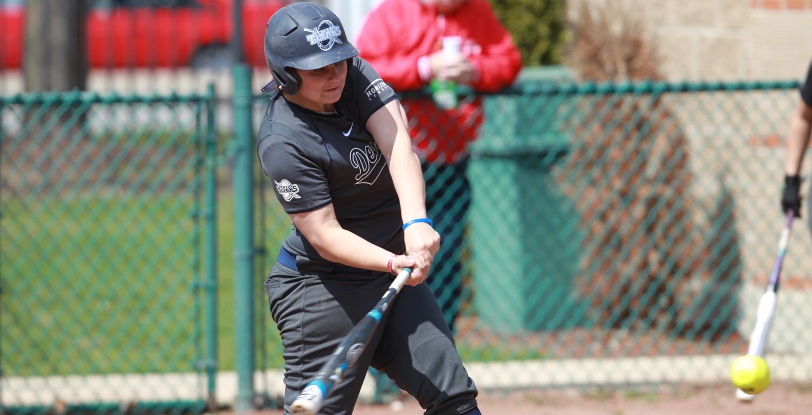 Sam Henderson - Softball - University of Detroit Mercy Athletics