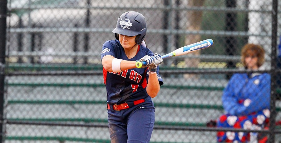 Kristen Garceau - Softball - University of Detroit Mercy Athletics